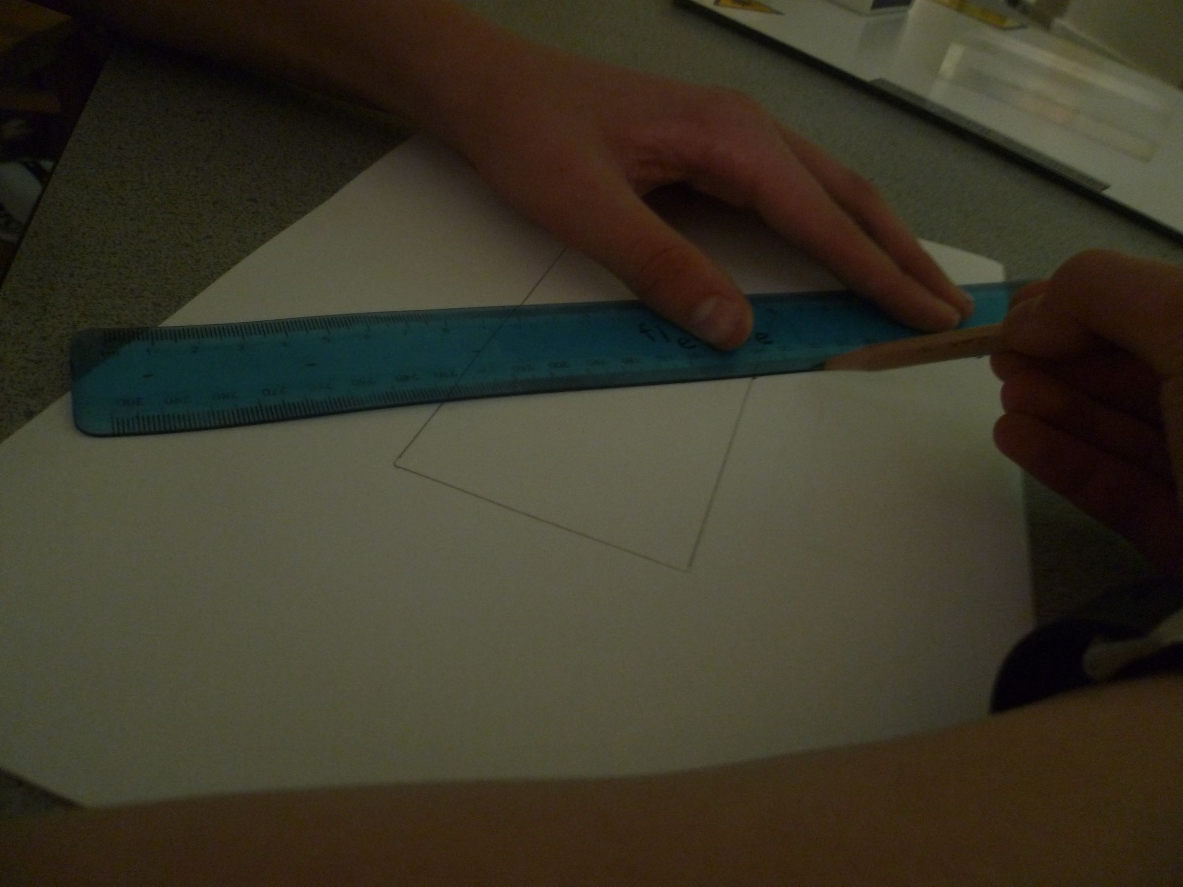 Refracting Light With LASERs : 11 Steps - Instructables