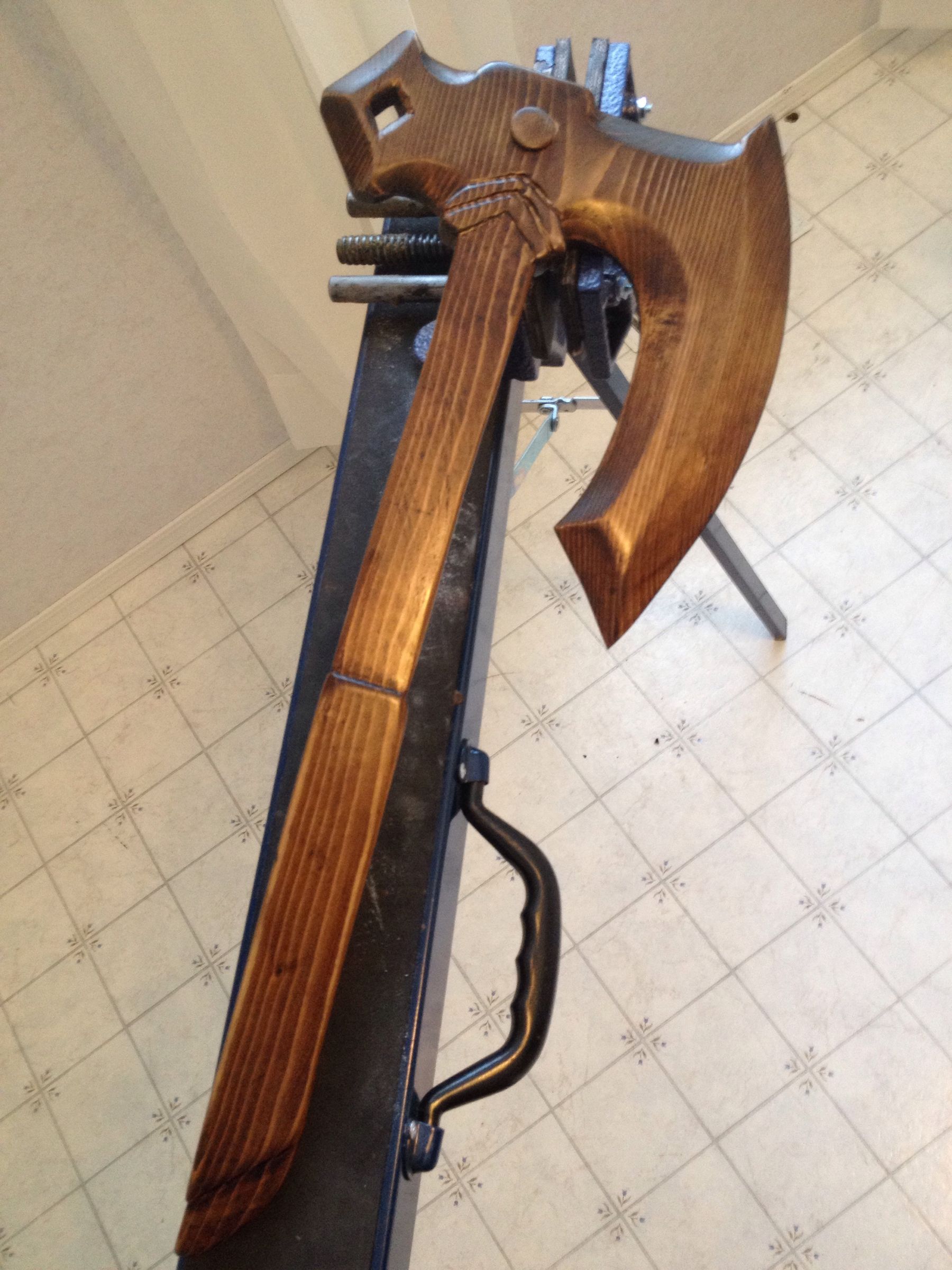 Skyrim Wood Carved Weapons : 5 Steps (with Pictures) - Instructables