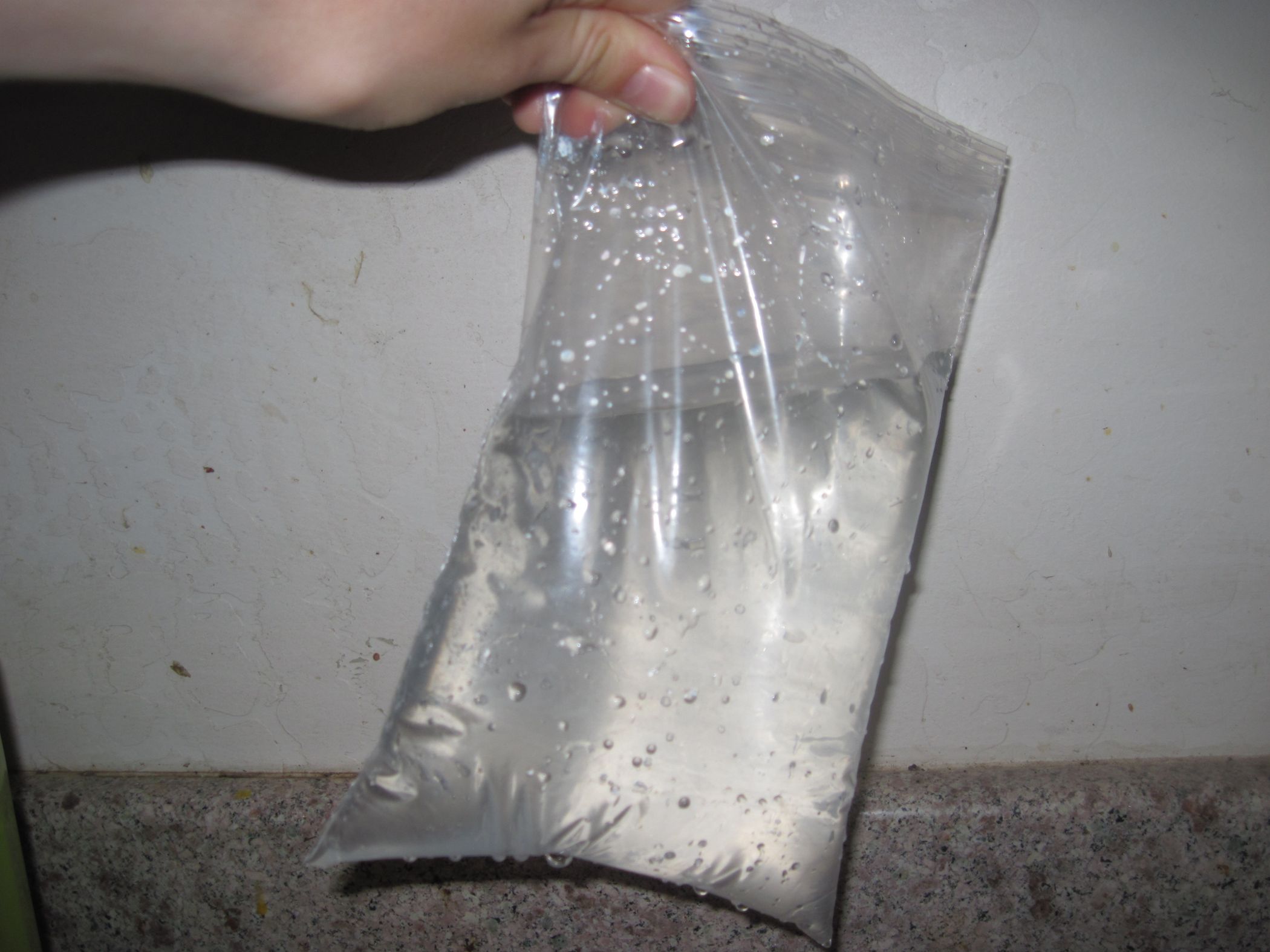 Simple "Wet the Bed" Prank : 3 Steps - Instructables