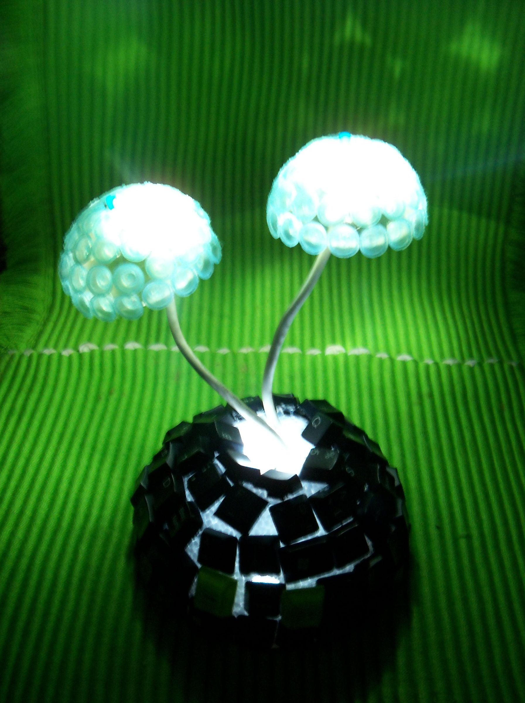 Keyboard - Dome Style - Lamp : 5 Steps (with Pictures) - Instructables