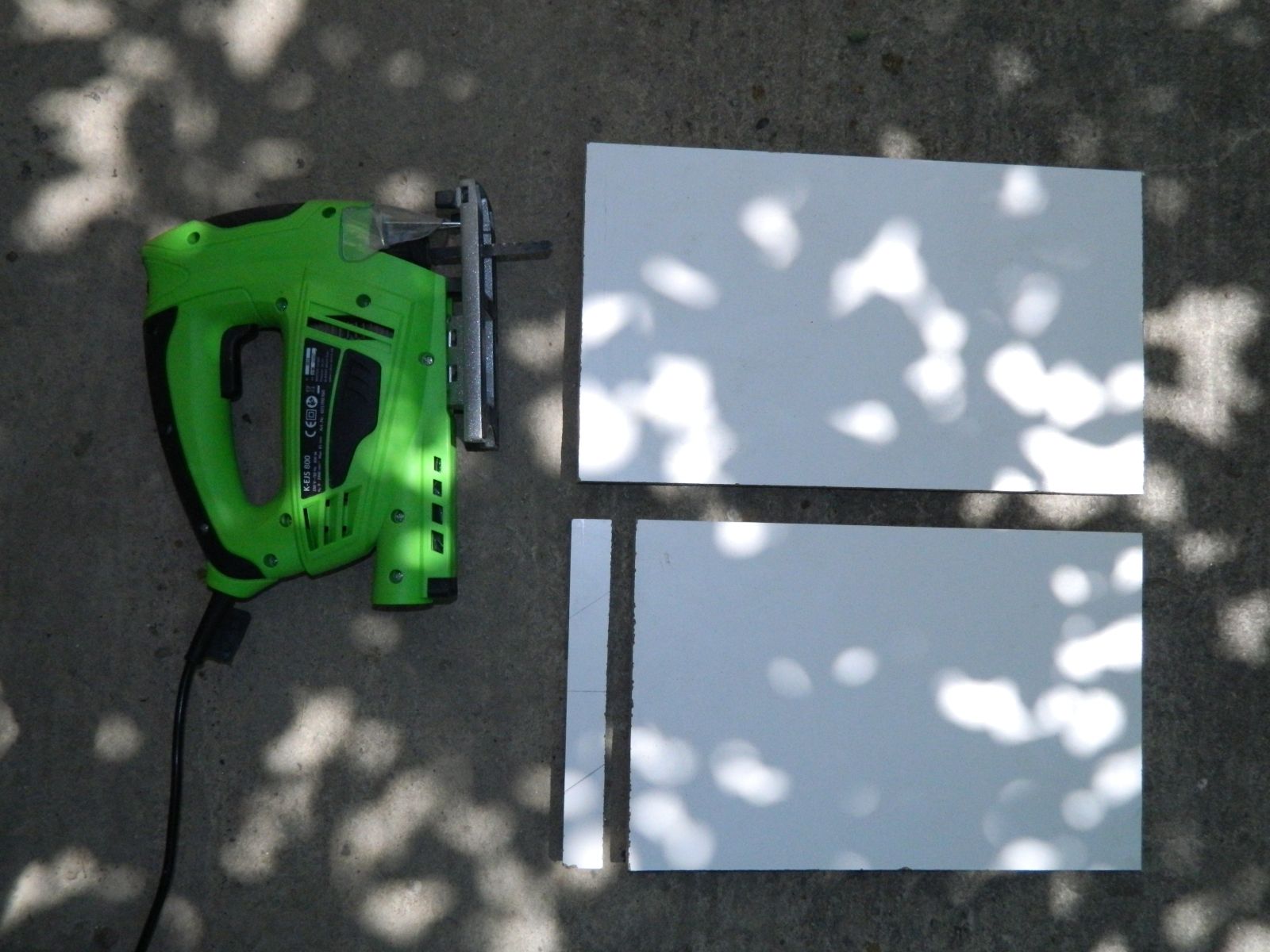Simple Styrofoam Hot Wire Cutter : 10 Steps - Instructables