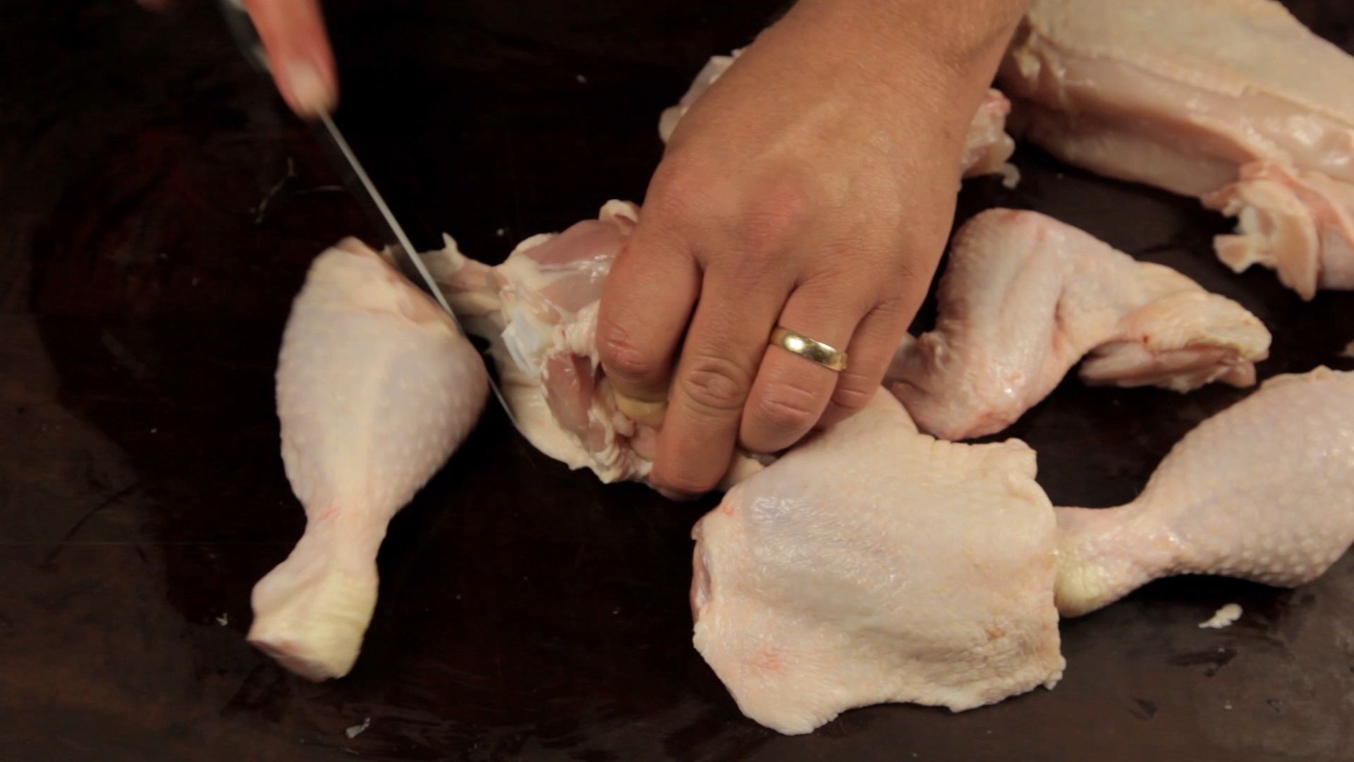 How to Cut Up a Whole Chicken : 8 Steps (with Pictures) - Instructables