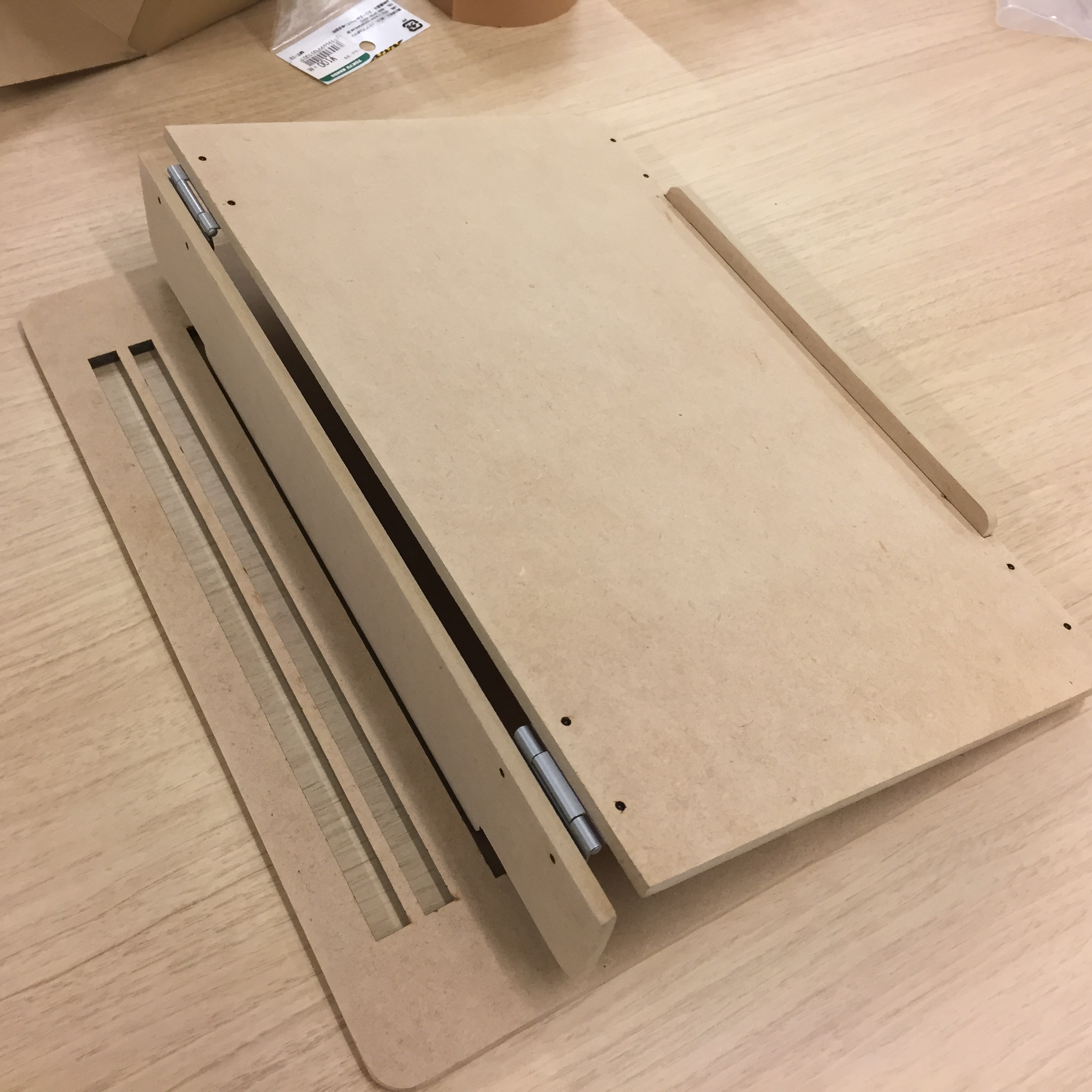 Angle Adjustable Laptop PC Stand : 3 Steps (with Pictures) - Instructables