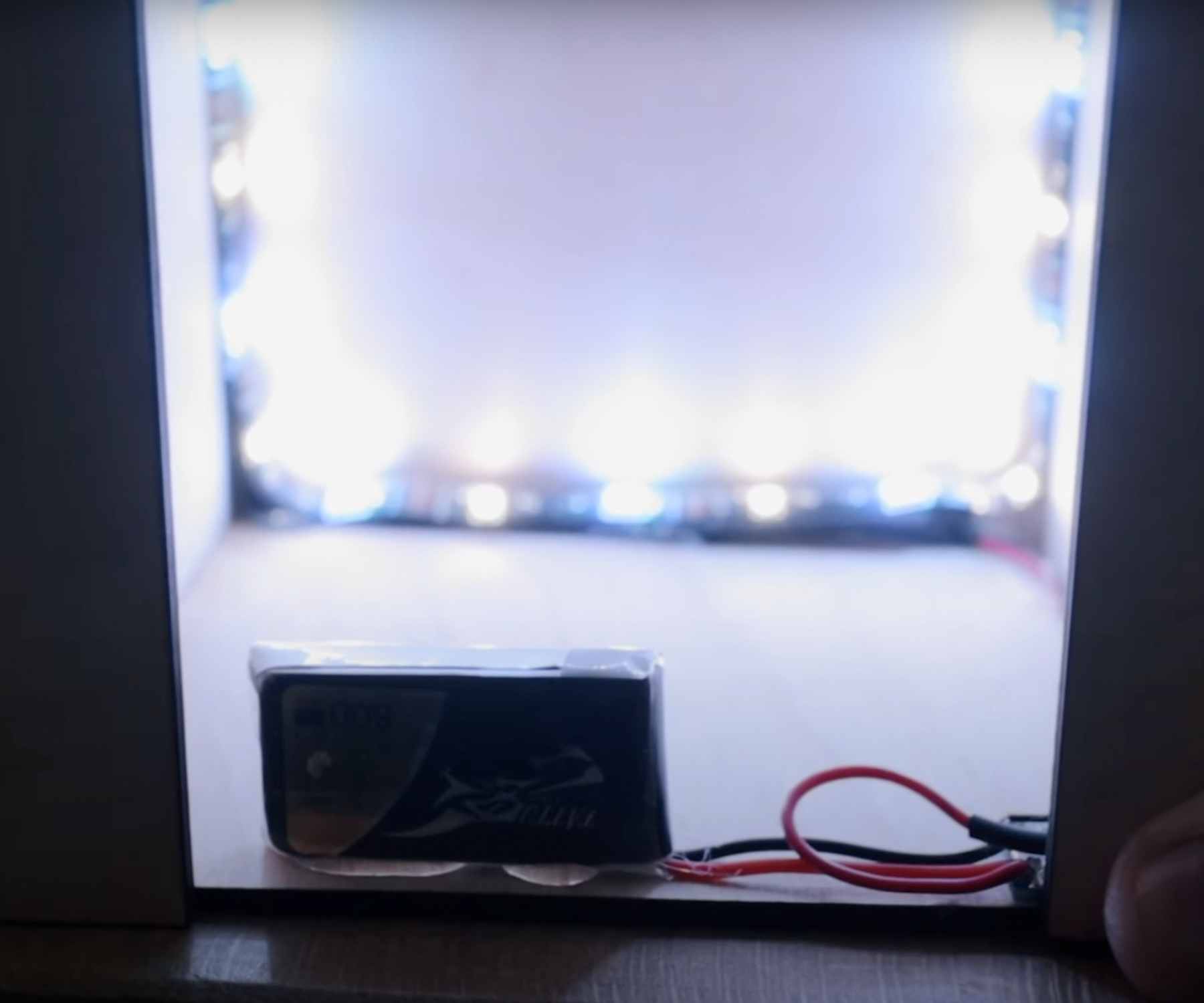 Keyhole Book Nook With Switchable Scenes : 9 Steps (with Pictures ...