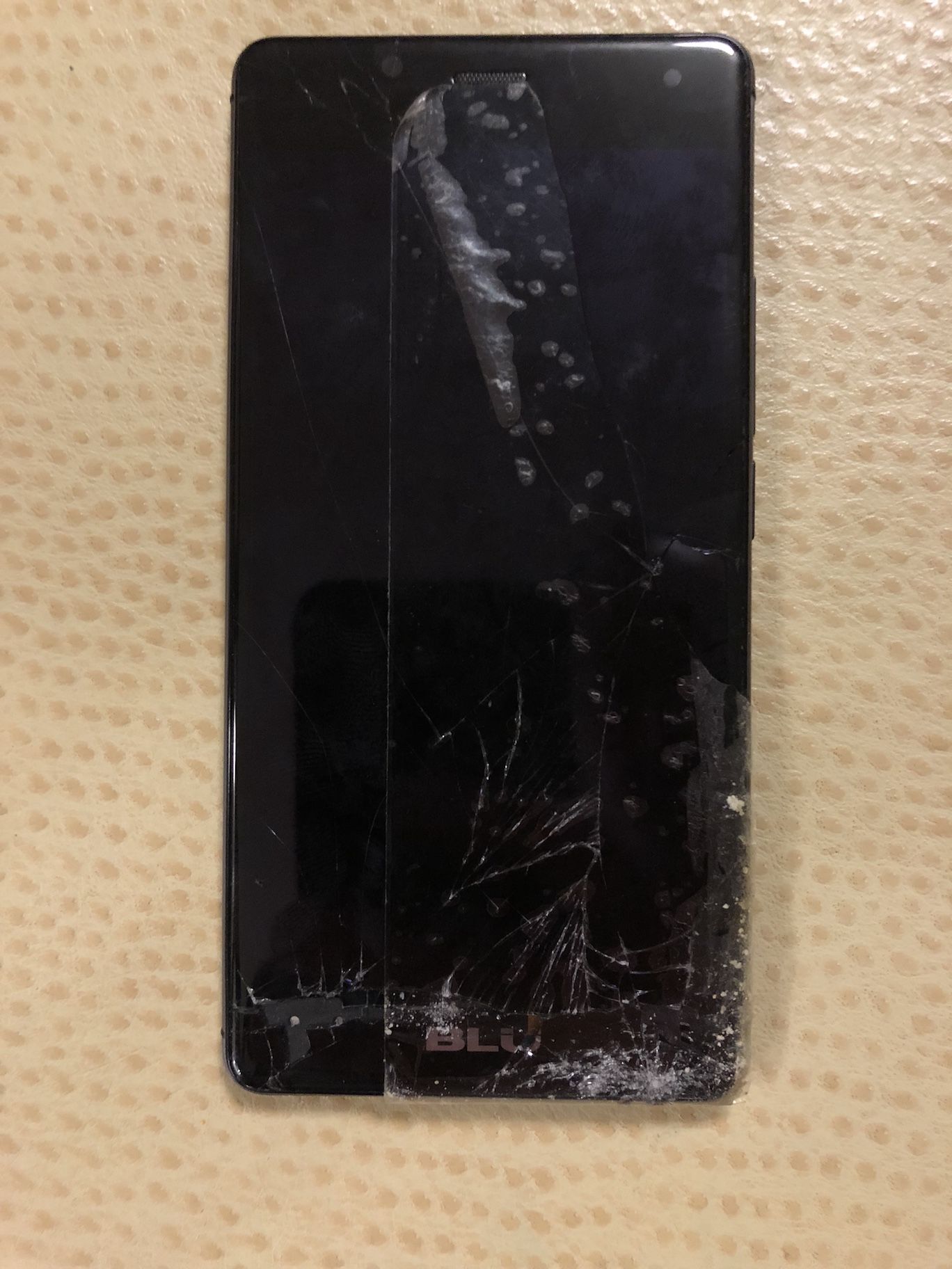 Blu R1 HD Repair : 5 Steps - Instructables