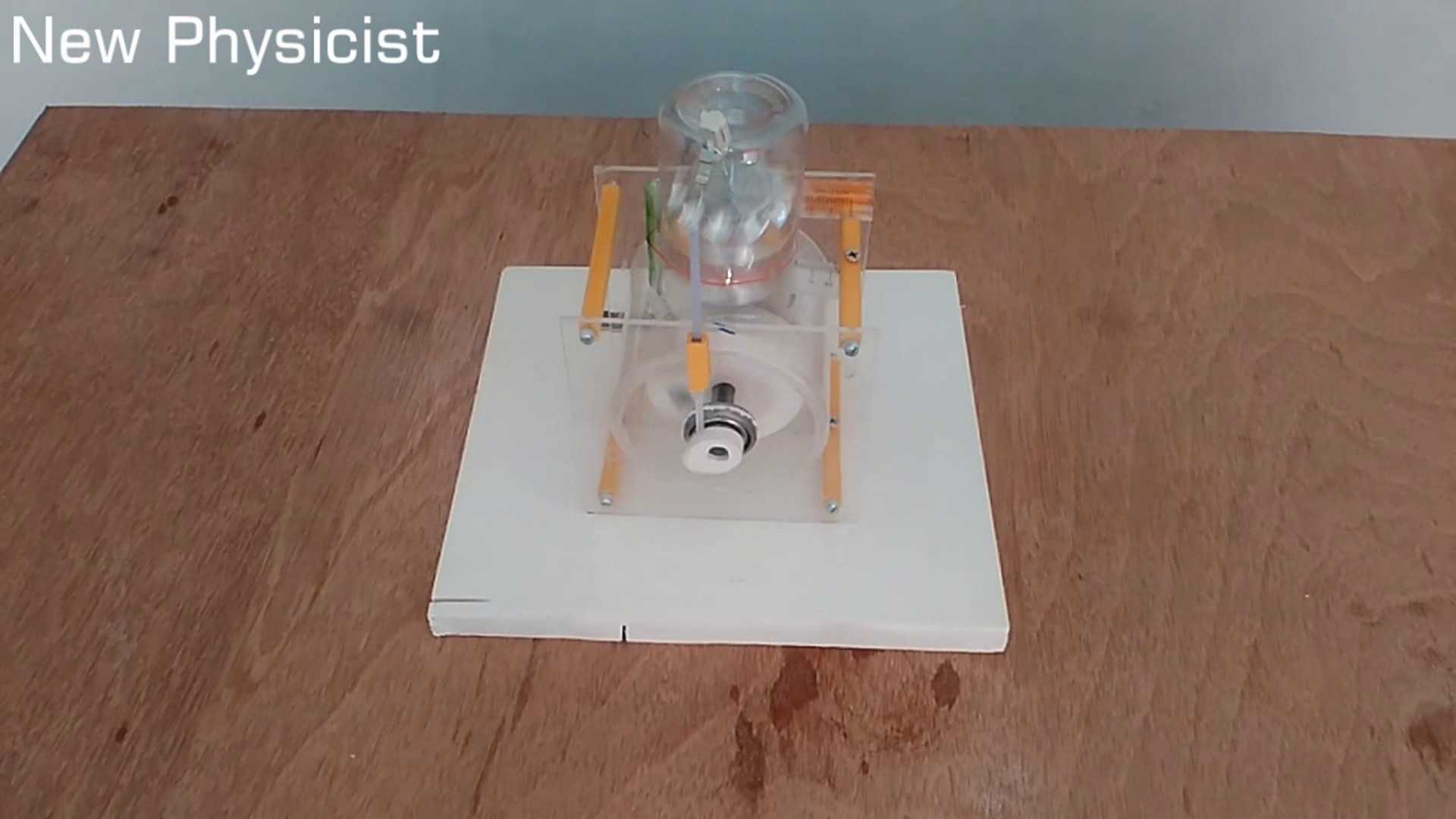 TWO STROKE ENGINE MODEL : 4 Steps - Instructables
