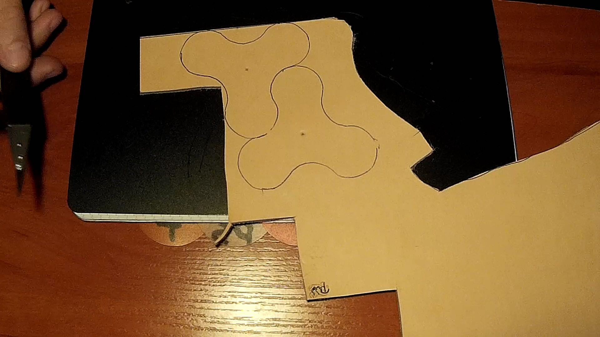 Leather Fidget Spinner : 12 Steps (with Pictures) - Instructables