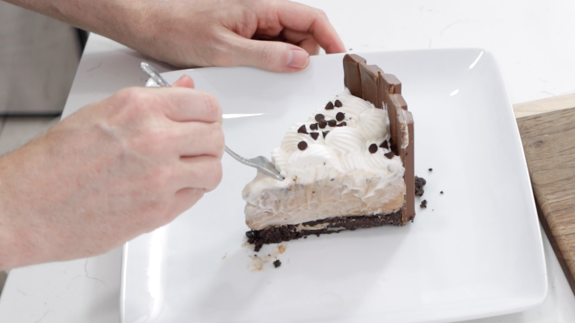 No-Bake Chocolate Cheesecake With Kit Kats : 13 Steps (with Pictures ...