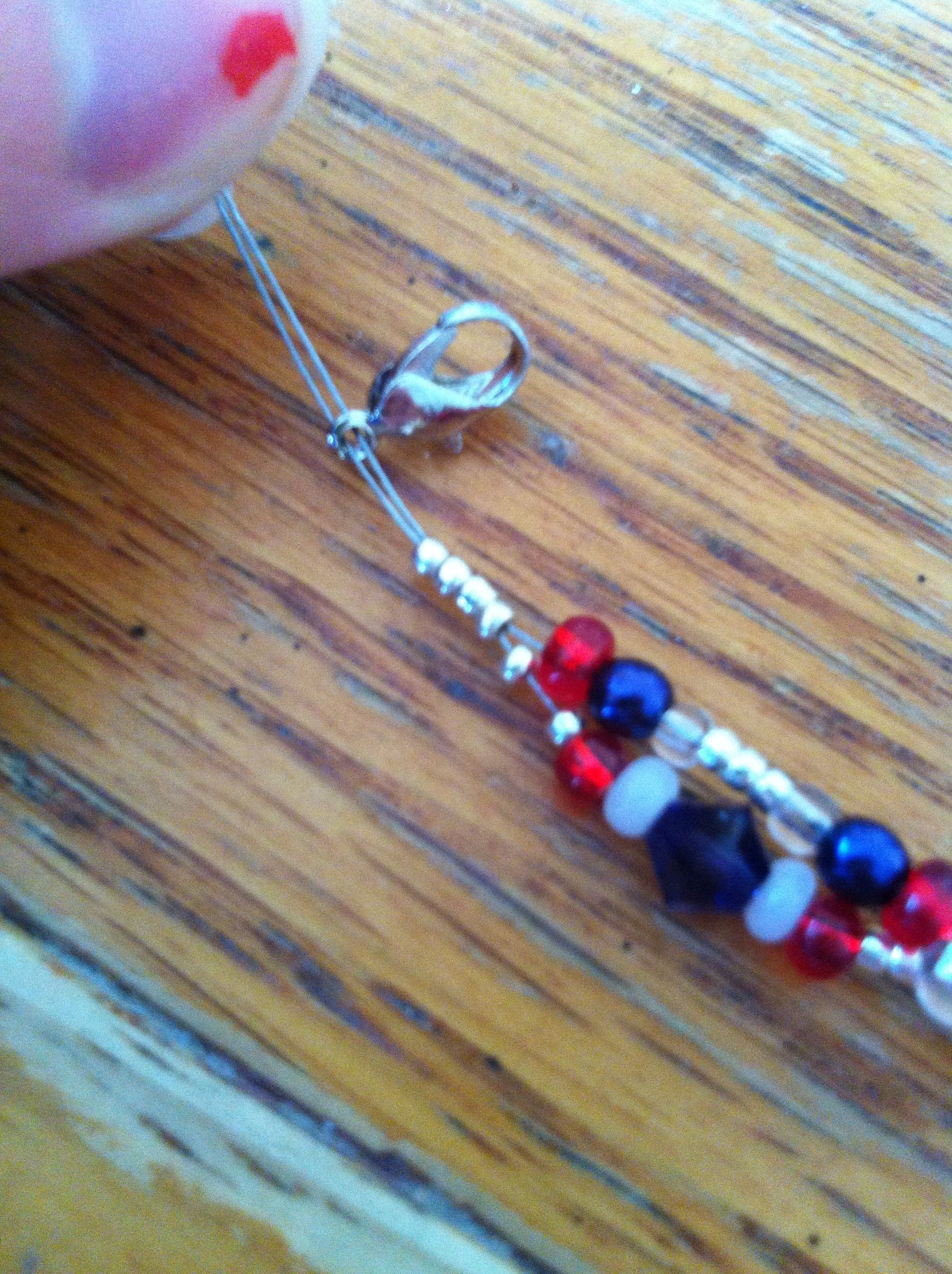 How to Make a "Wave" Beaded Bracelet : 8 Steps (with Pictures ...