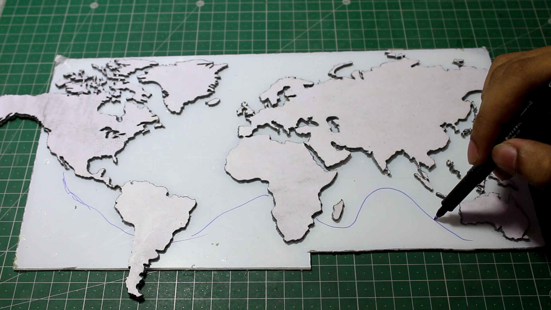 Backlit World Map From an Old PVC Pipe : 15 Steps (with Pictures ...