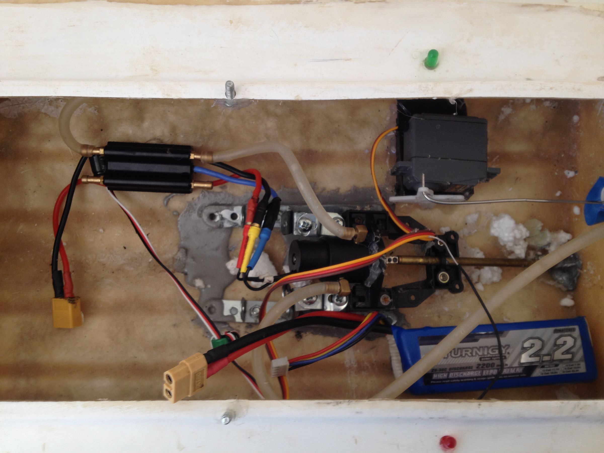 Homemade Brushless R/C Boat ---Revolution--- : 9 Steps (with Pictures ...