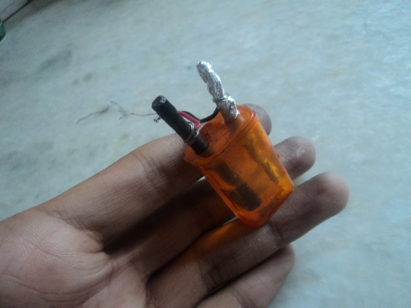 Make Your Own DIY Battery : 7 Steps (with Pictures) - Instructables