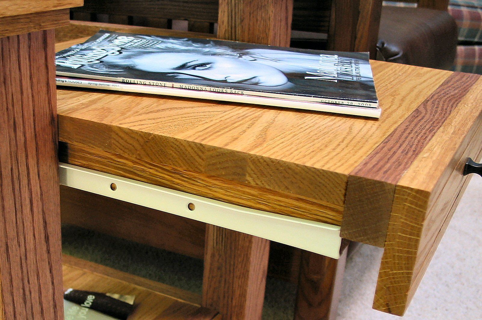 Oak & Glass Display Top End Table : 13 Steps (with Pictures ...