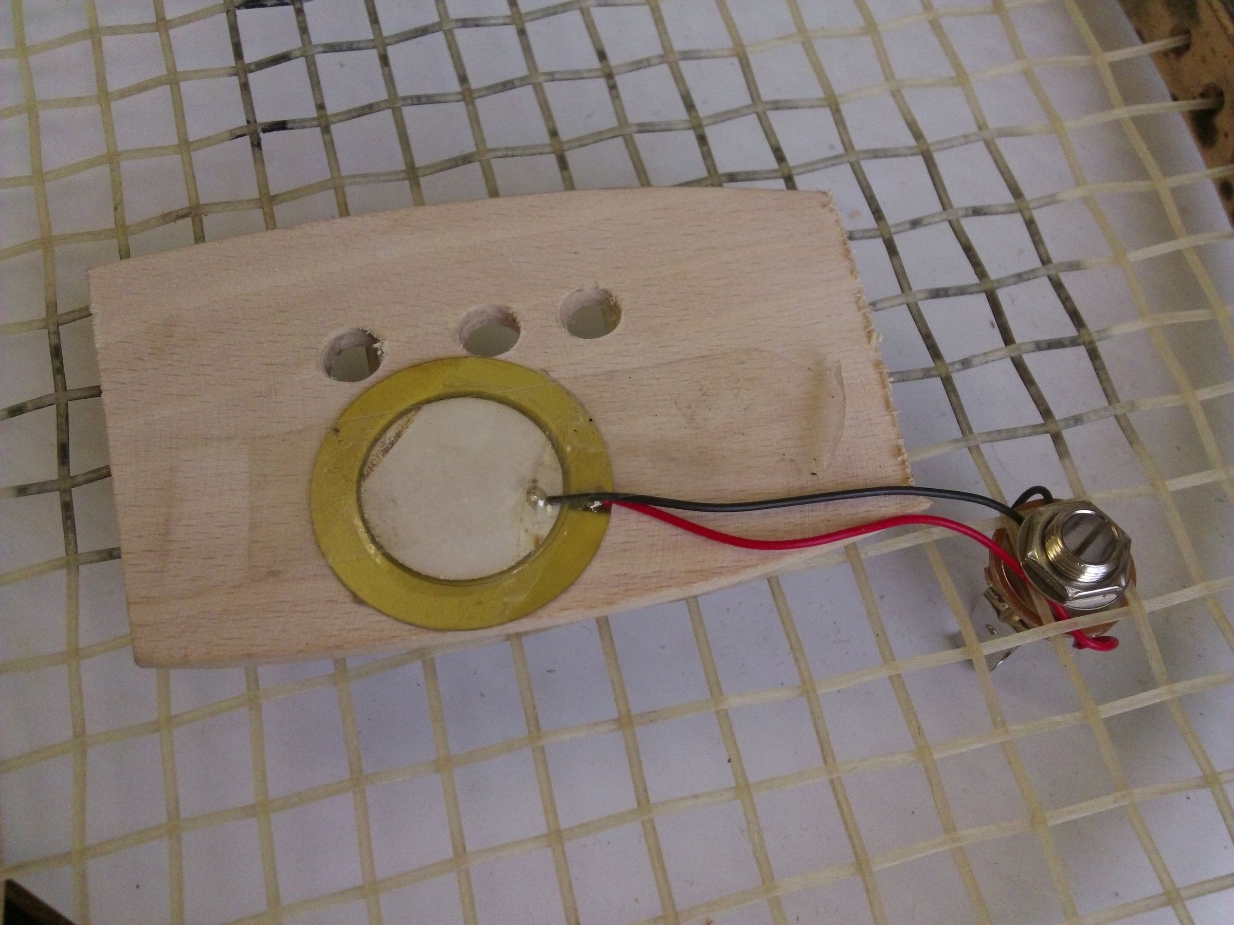 Turn a Tennis Racket Into a 3-stringed Guitar : 6 Steps (with Pictures ...