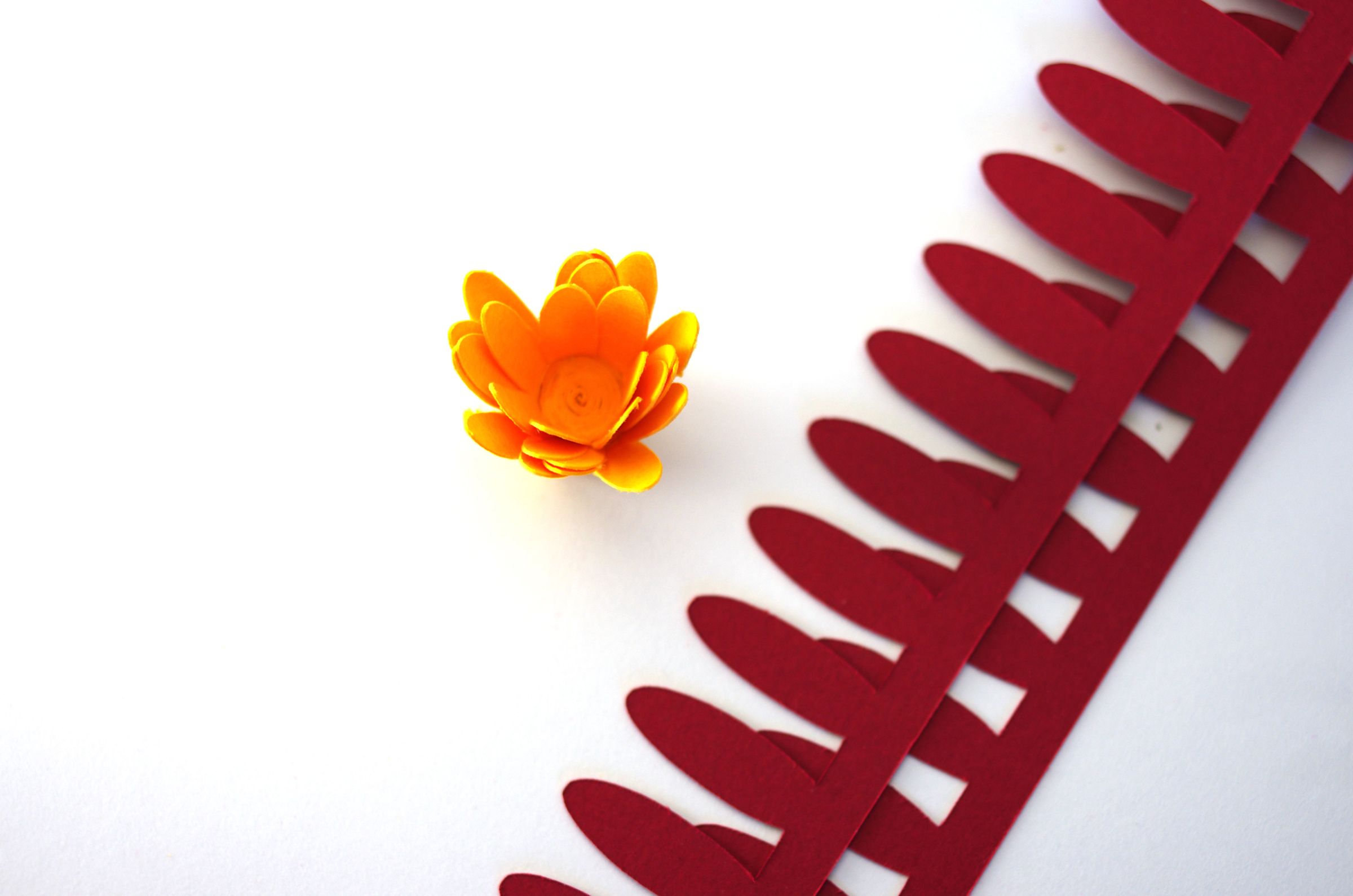 Quilling Flowers : 7 Steps (with Pictures) - Instructables