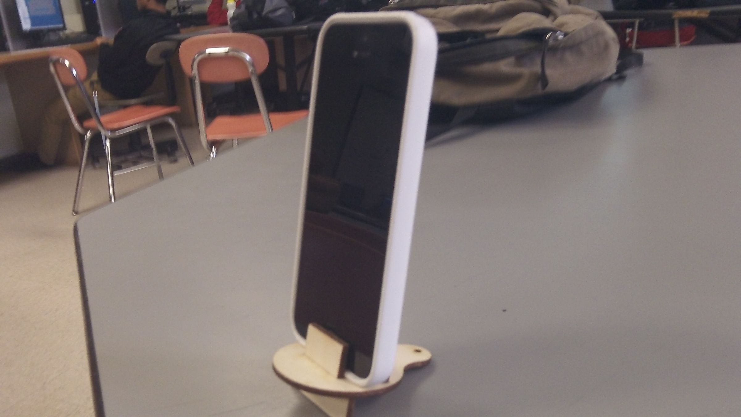 Keychain IPhone Holder : 4 Steps - Instructables
