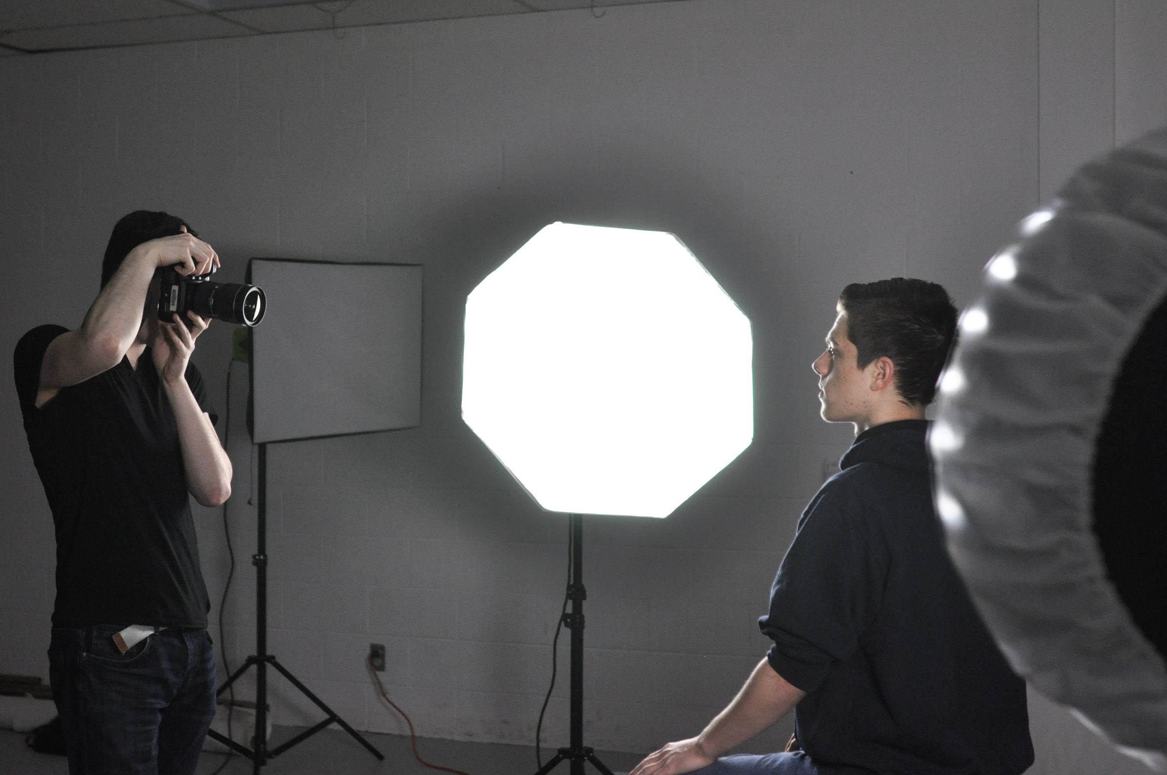 How to Properly Use Lights in Photography : 7 Steps (with Pictures ...