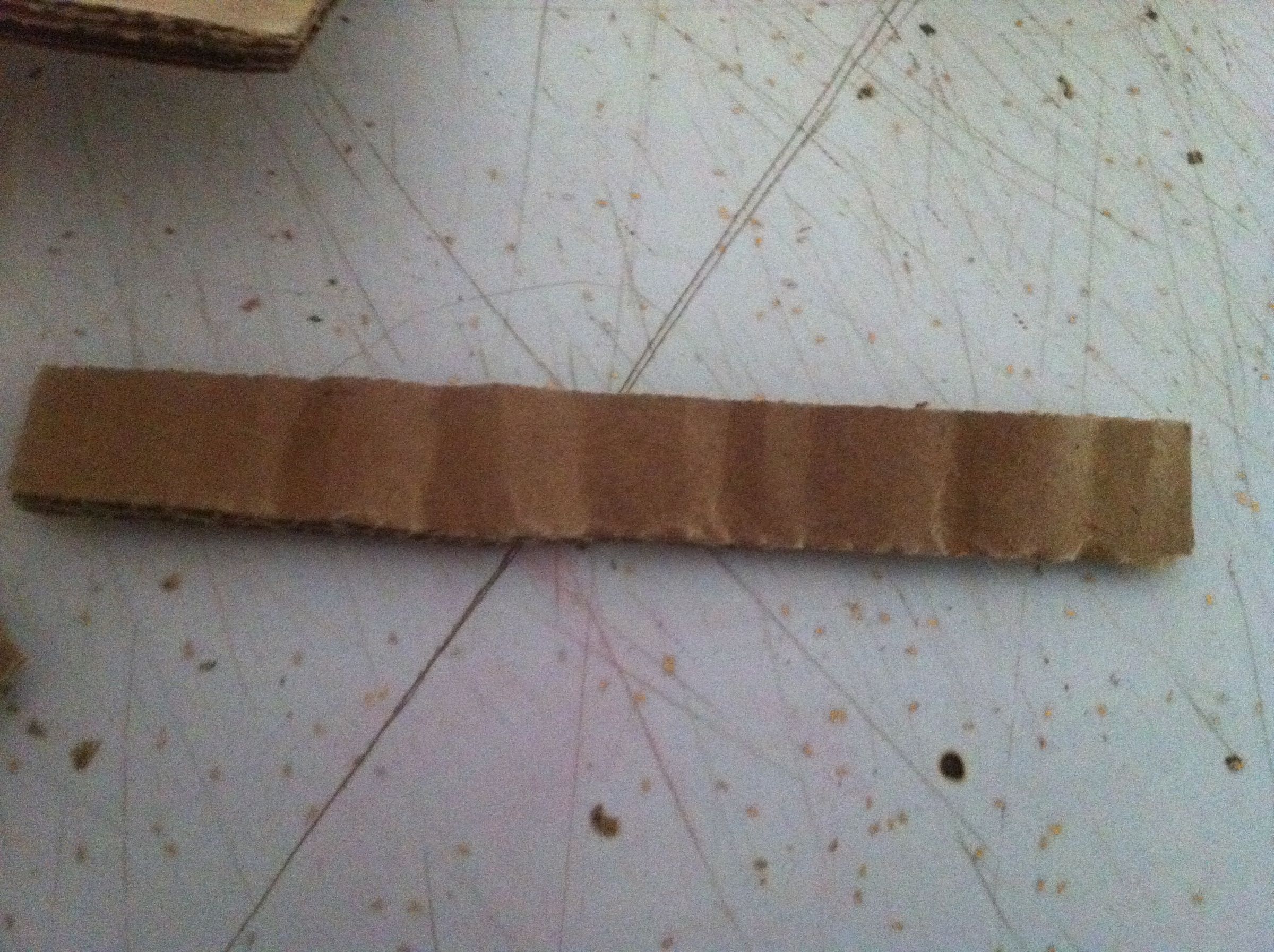 DIY Cardboard Phone Holder : 8 Steps - Instructables