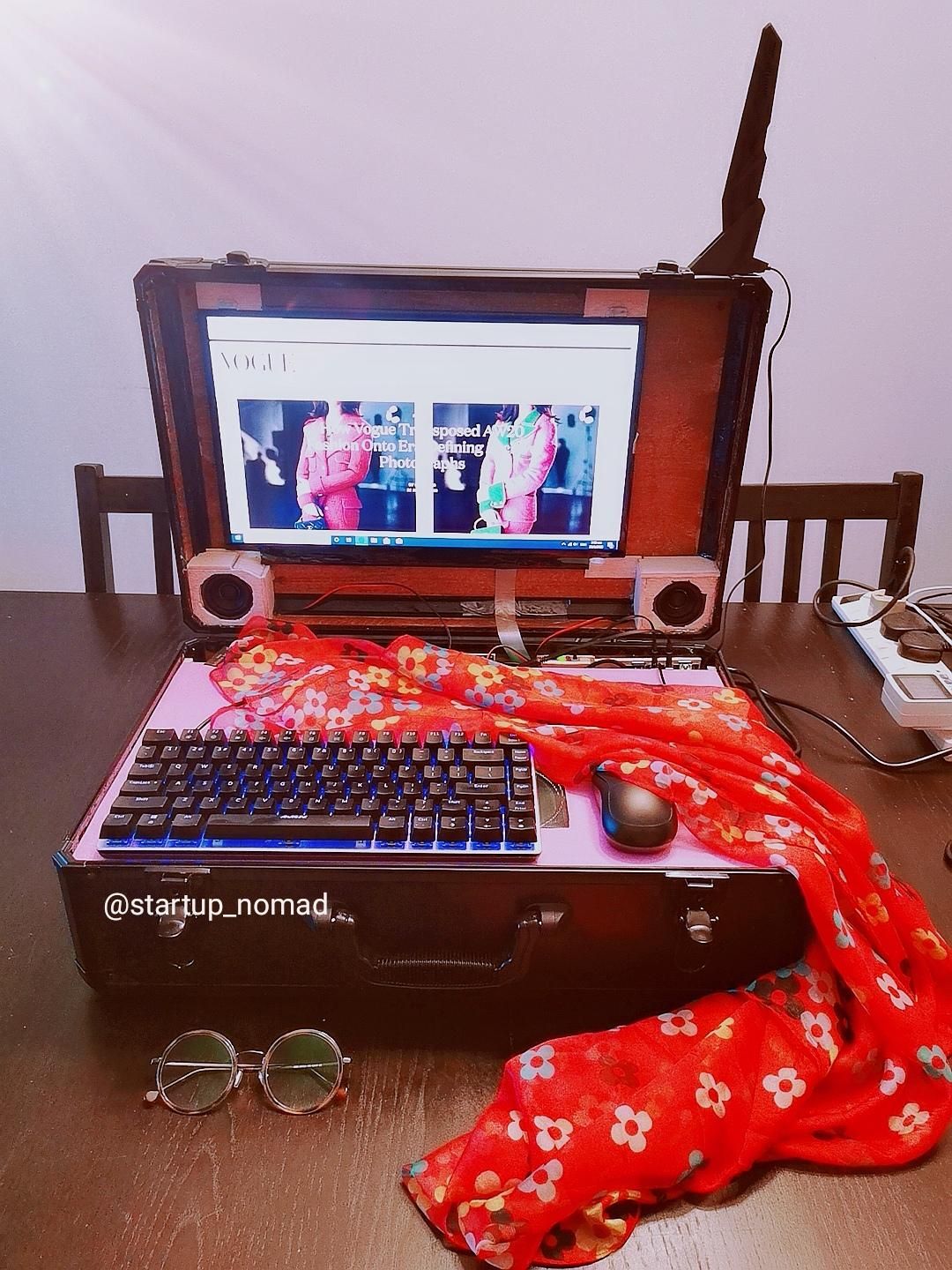 Briefcase PC Built by a Woman. : 14 Steps (with Pictures) - Instructables