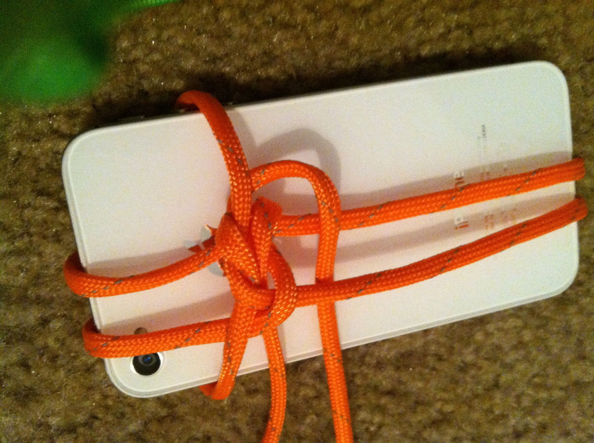 Paracord Phone Case : 31 Steps - Instructables