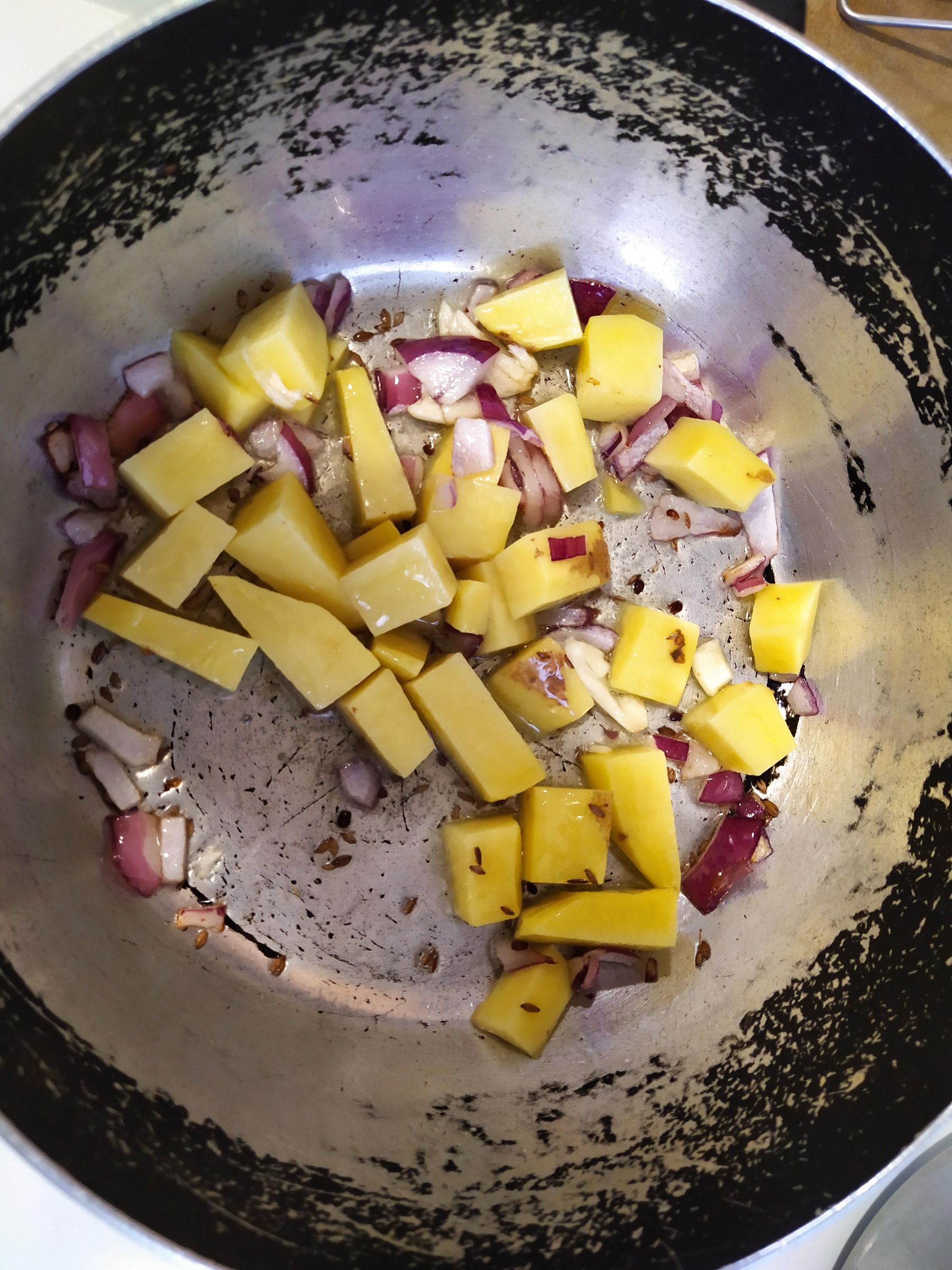 Sukka Roti a Traditional Asian Flat Bread and Mixed Vegetables. : 12 ...