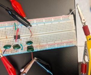 Making a ECG on a Breadboard in 4 Easy Steps : 5 Steps - Instructables