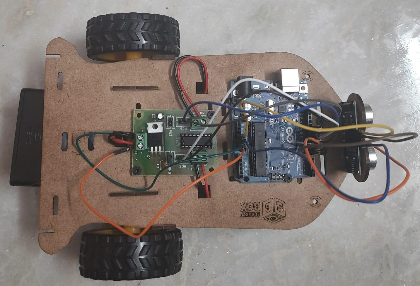 Obstacle Avoiding Robot : 9 Steps - Instructables