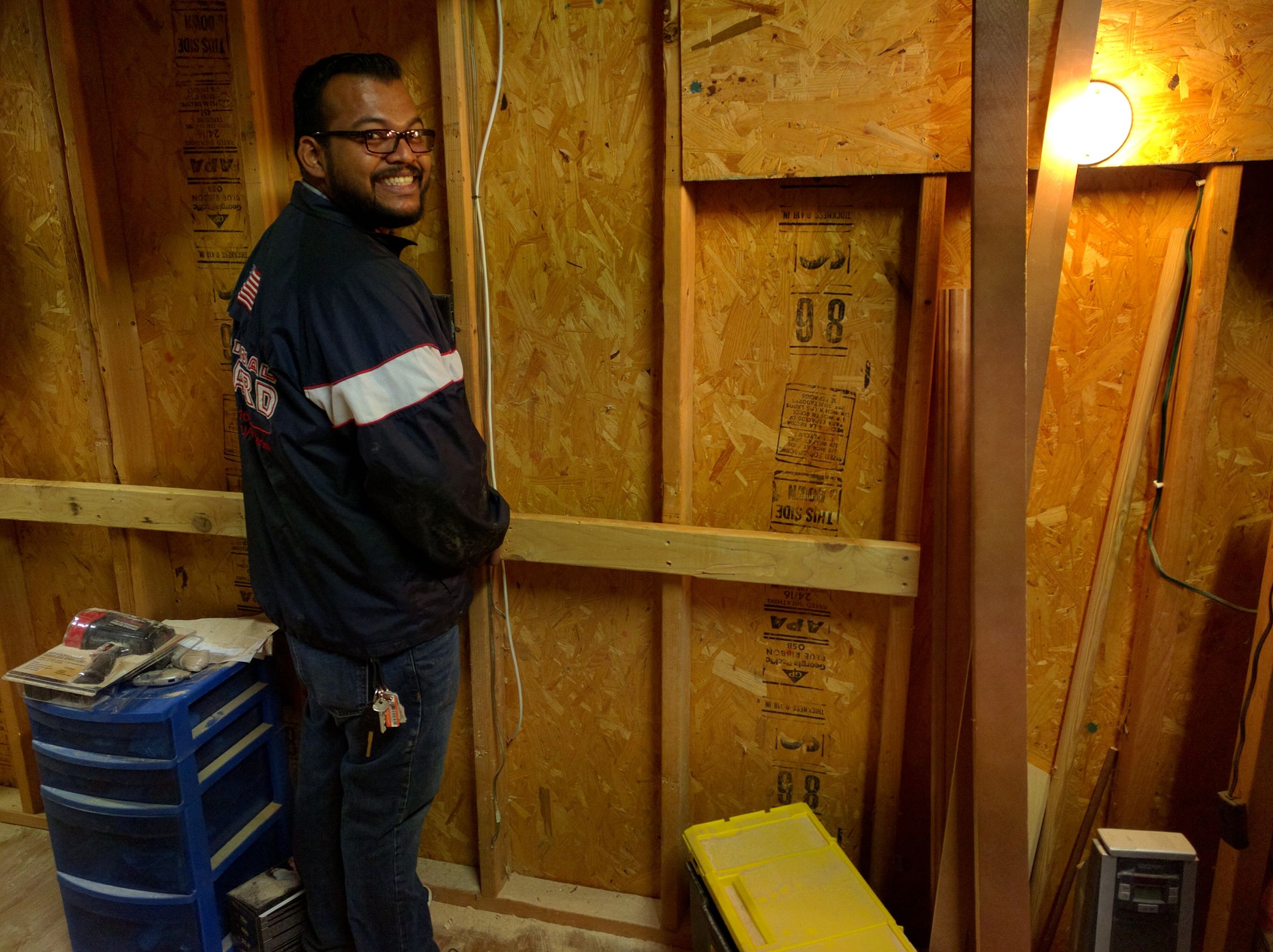 Folding Up Flat Workbench / Shop Table : 7 Steps - Instructables