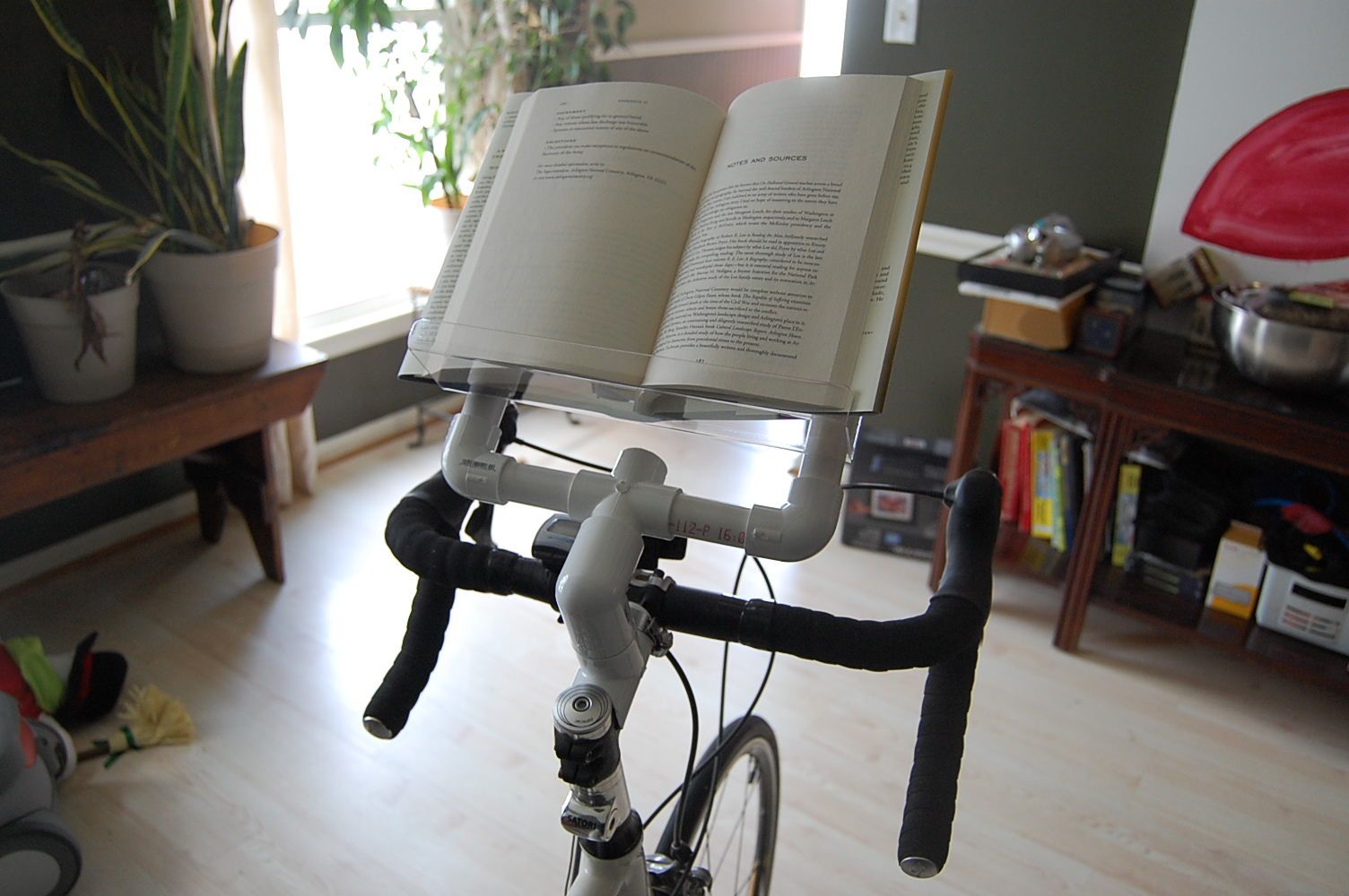 Bike Book Holder : 4 Steps (with Pictures) - Instructables