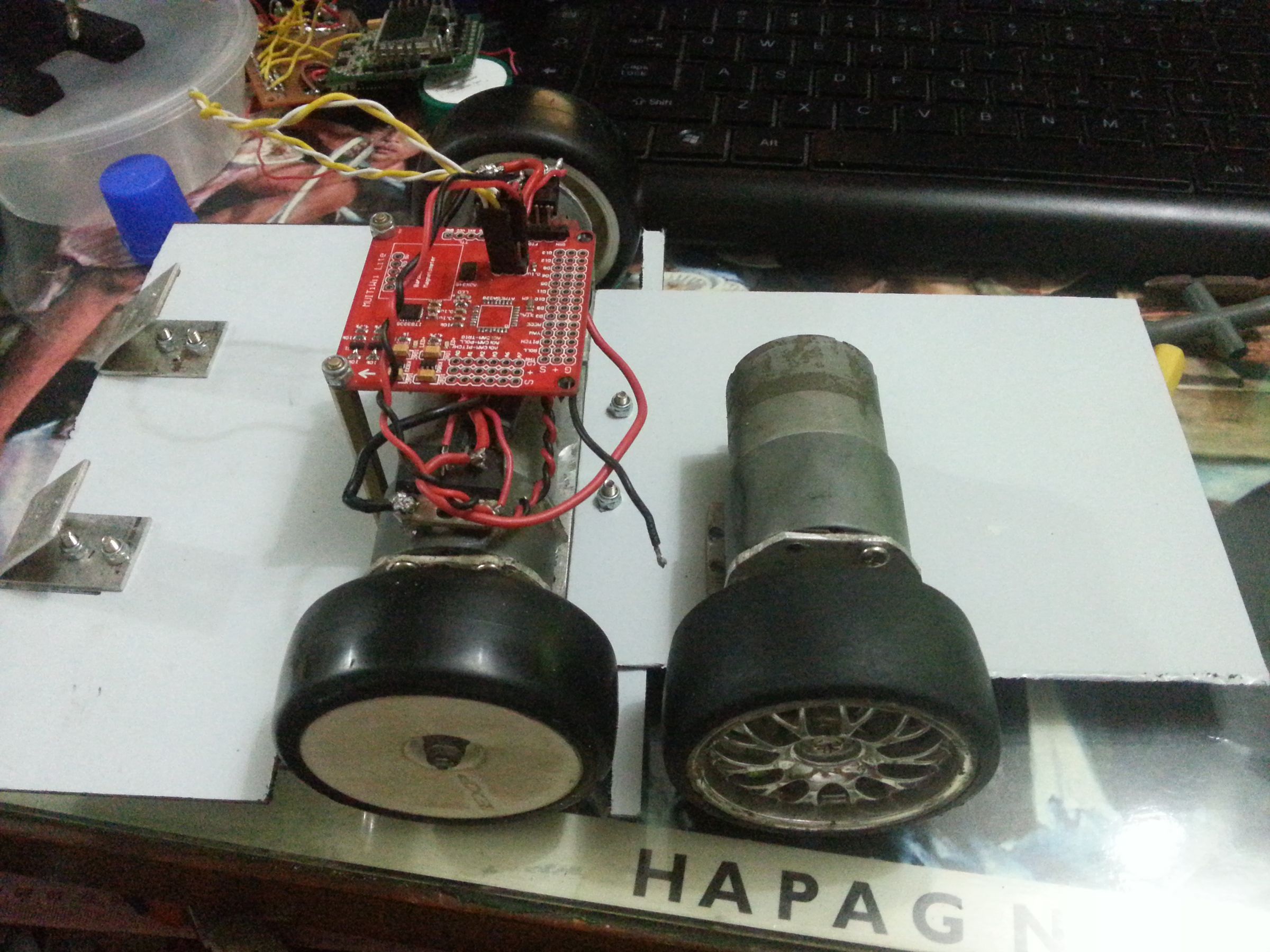 DIY Multipurpose Robot (Sumobot, Spybot, Mazebot, Bluetooth...) : 12 ...