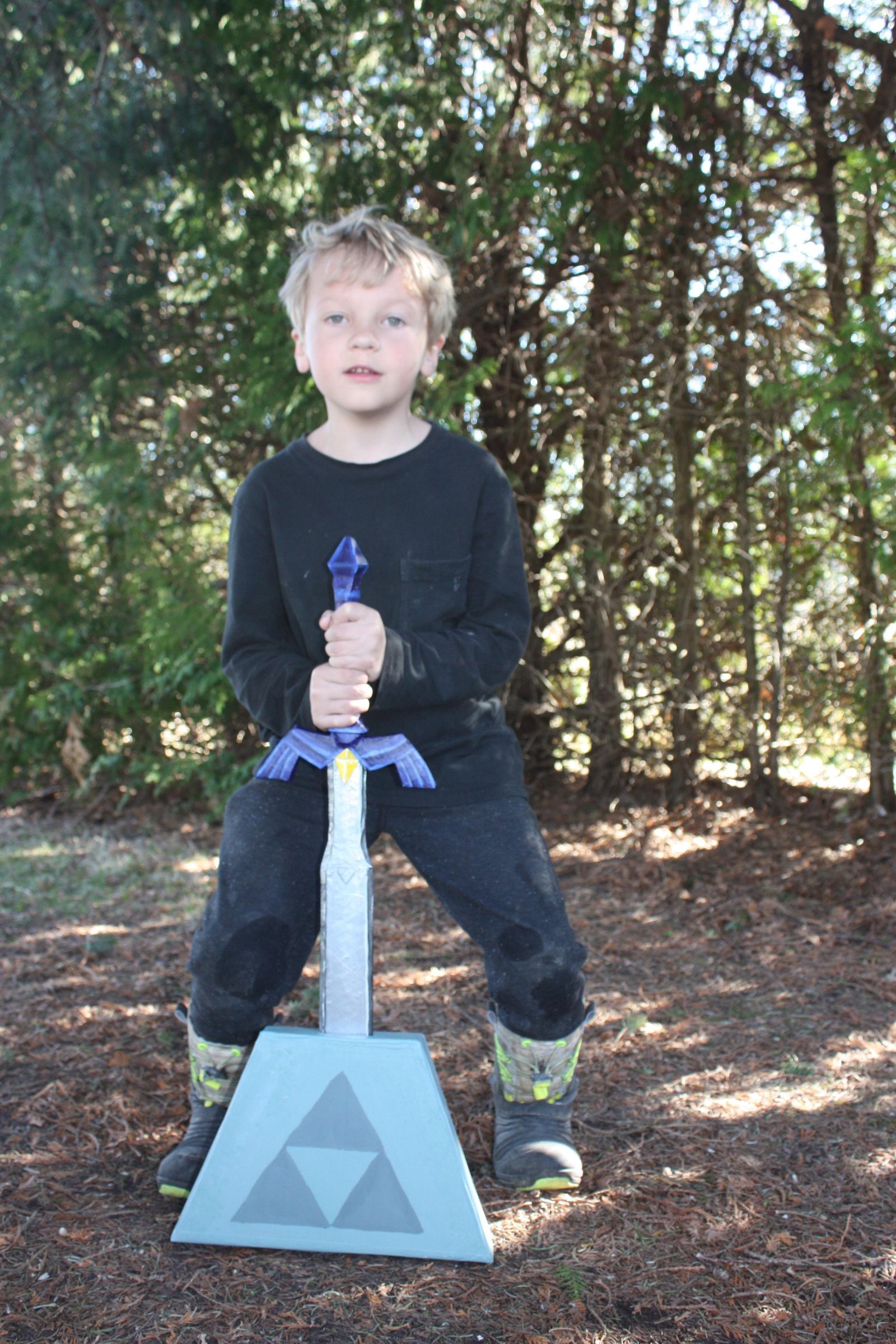Cardboard Master Sword : 12 Steps (with Pictures) - Instructables