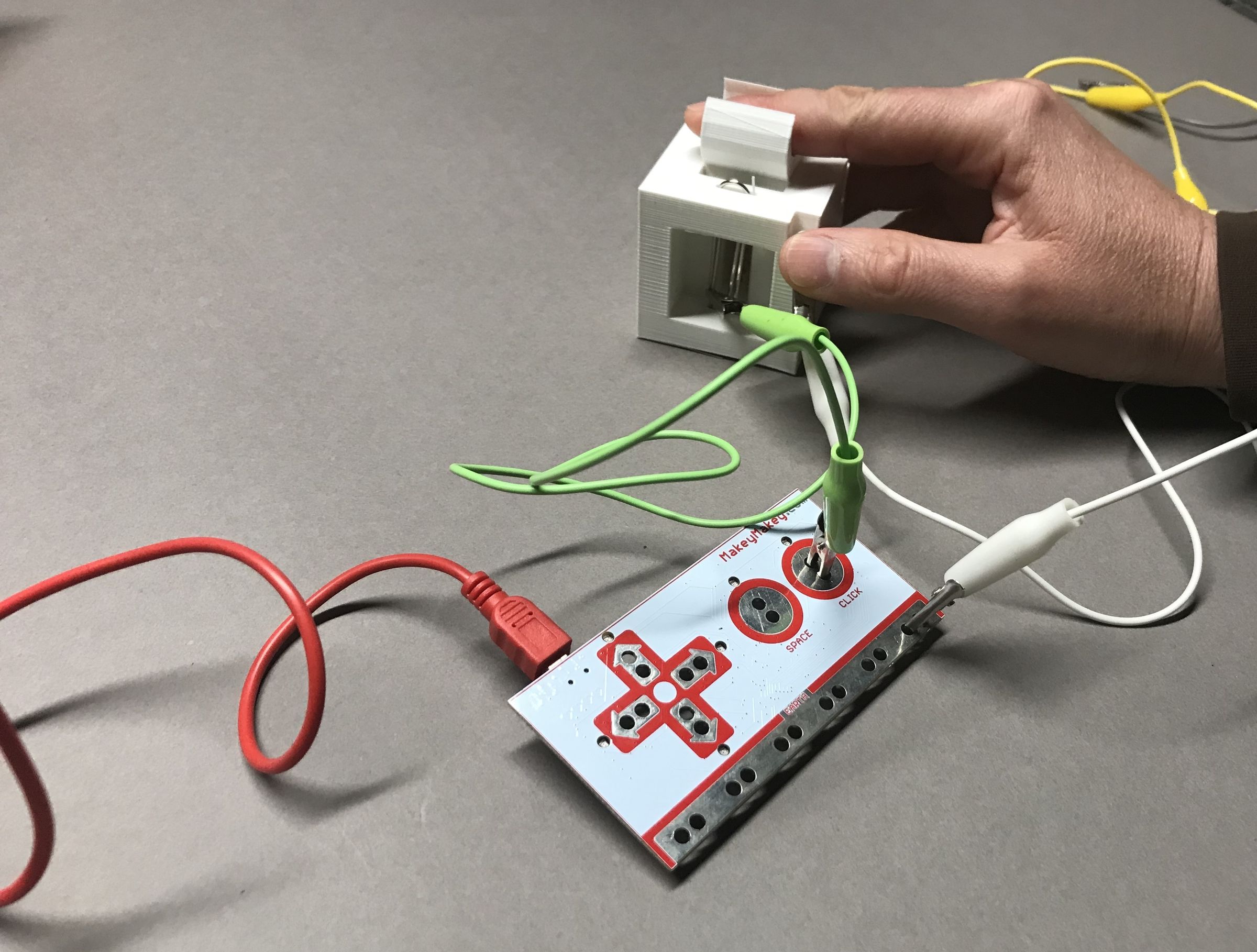 Click Brick Switch for Makey Makey : 4 Steps (with Pictures) - Instructables