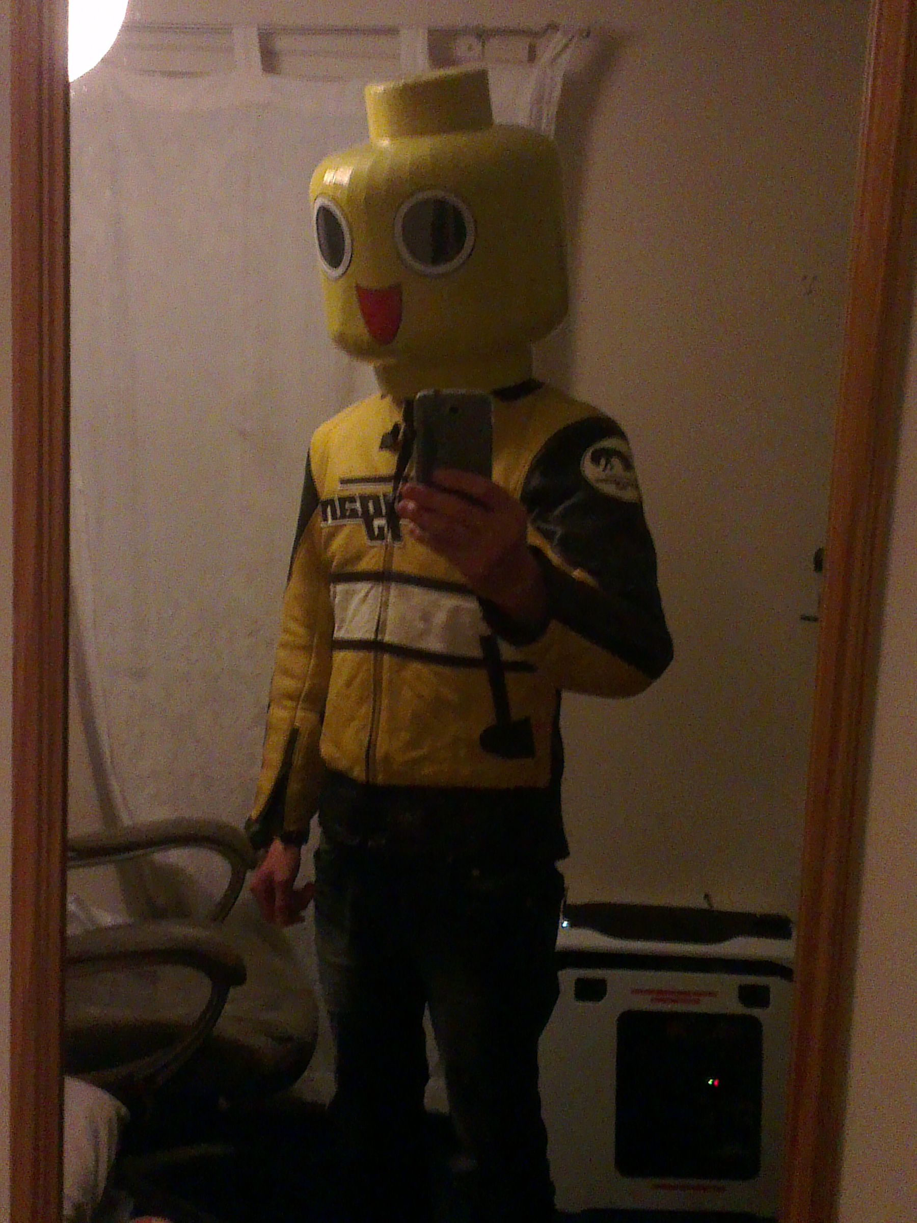 Chuck Greene Cosplay (With Servbot Lego Mask) : 8 Steps (with Pictures ...