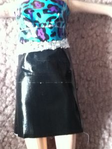 How to Make a Duct Tape Doll Dress : 6 Steps - Instructables