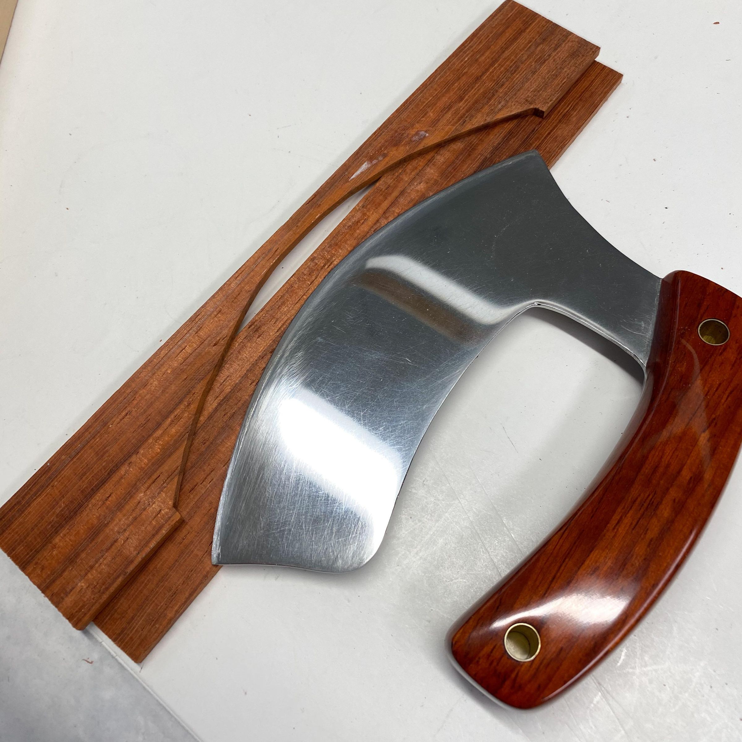 How to Make a Ulu Knife From a Old Saw Blade Plus a Bonus Cutting Board ...