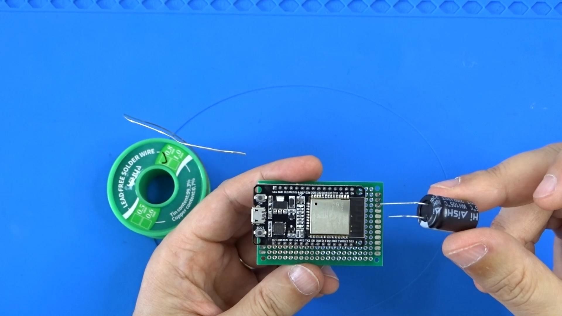 DIY WLED 16x16 LED Smart RGB Matrix Panel With ESP32 and INMP441 : 10 ...