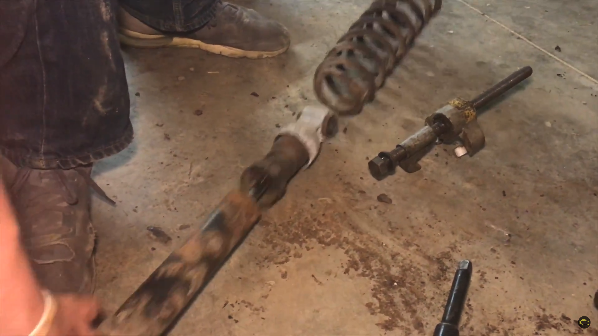 Replace Coil Springs (the LOW-COST Way) : 5 Steps - Instructables