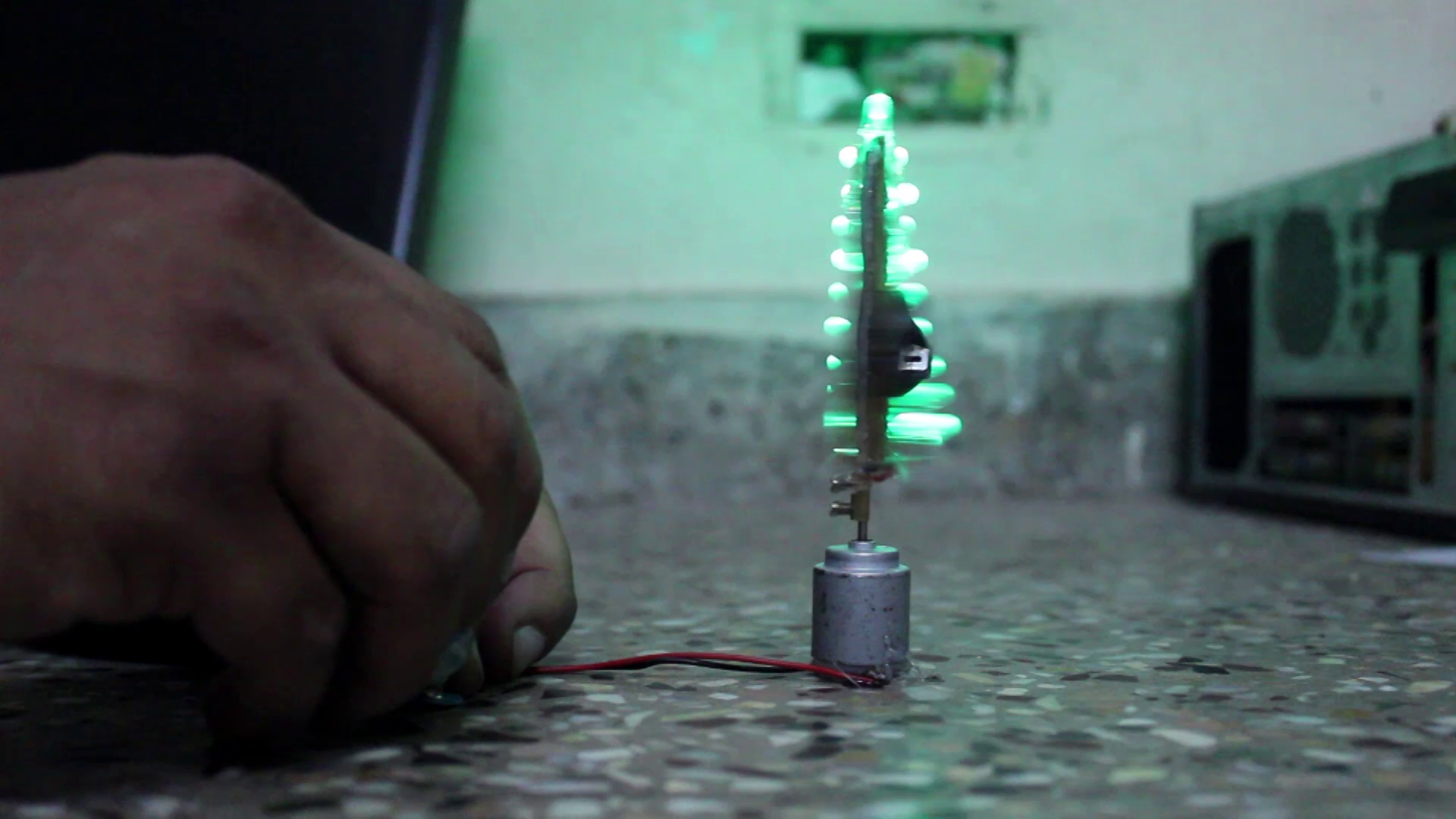 Make Rotating Christmas Tree Light Using LED's and Toy Motor : 7 Steps ...