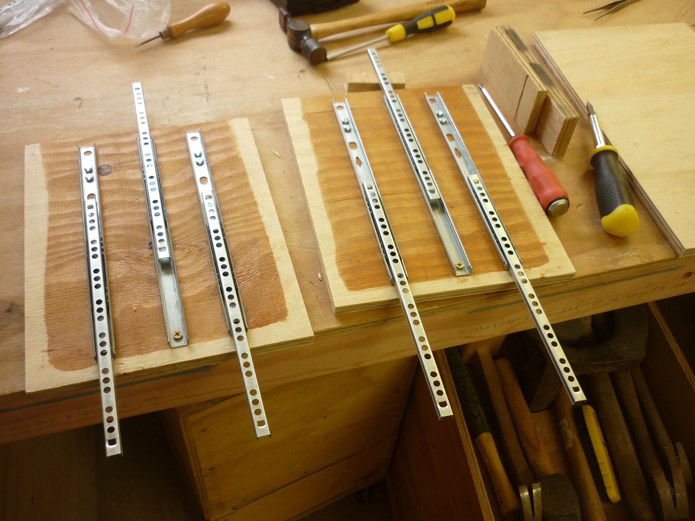 Small Tool Chest : 10 Steps (with Pictures) - Instructables