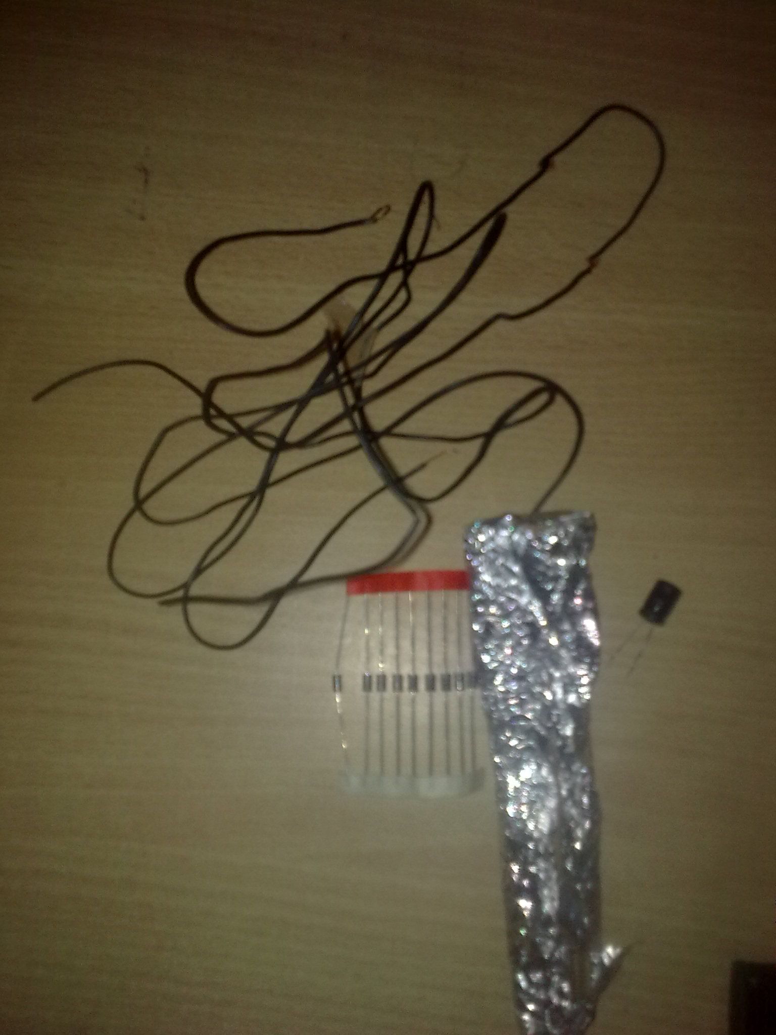 MAKING a SIMPLE CELL BY YOUR BODY IN JUST FEW SECOND - Instructables