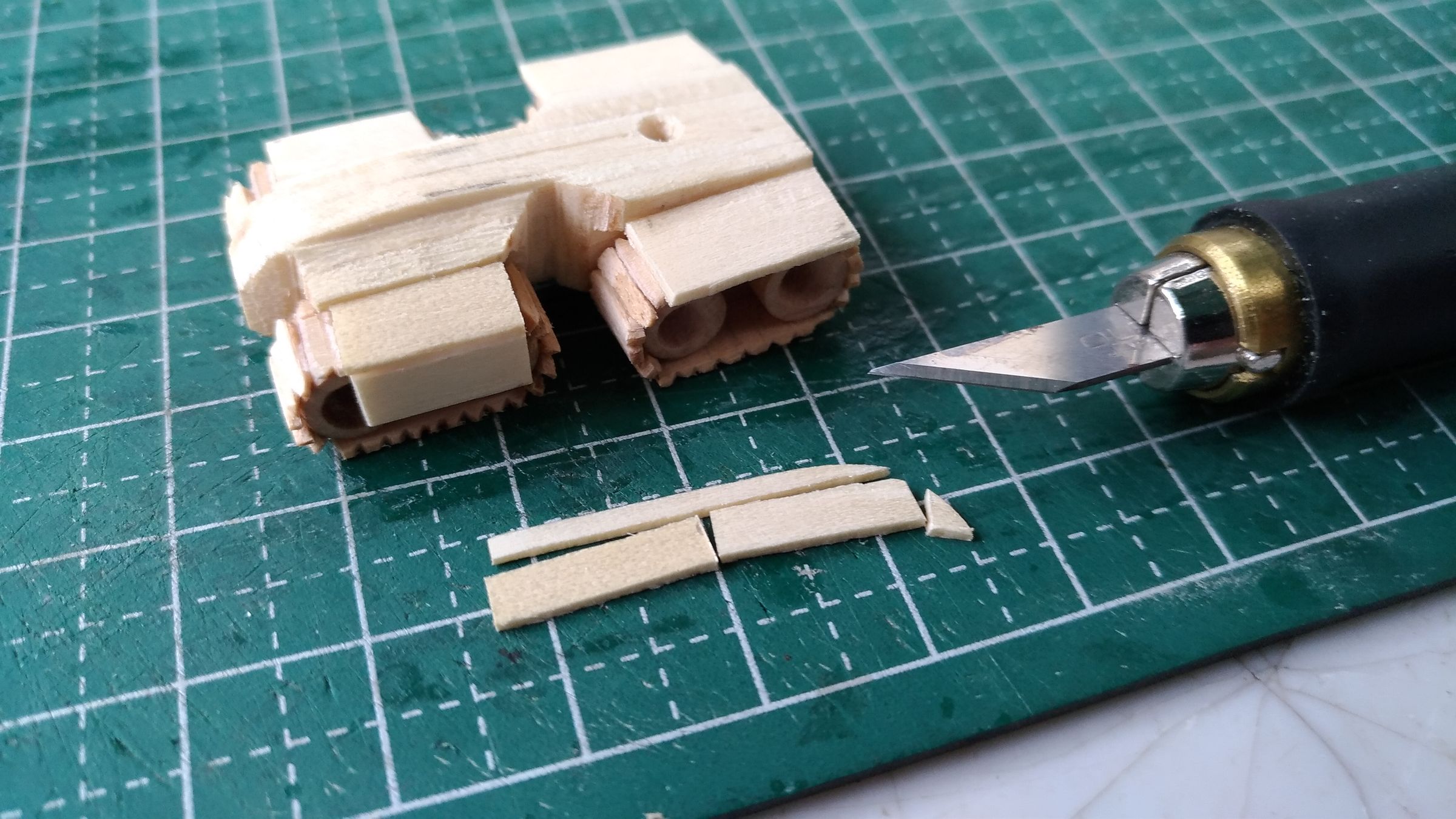 Starcraft 1 Terran Siege Tank Mini Popsicle Stick Model : 5 Steps (with ...