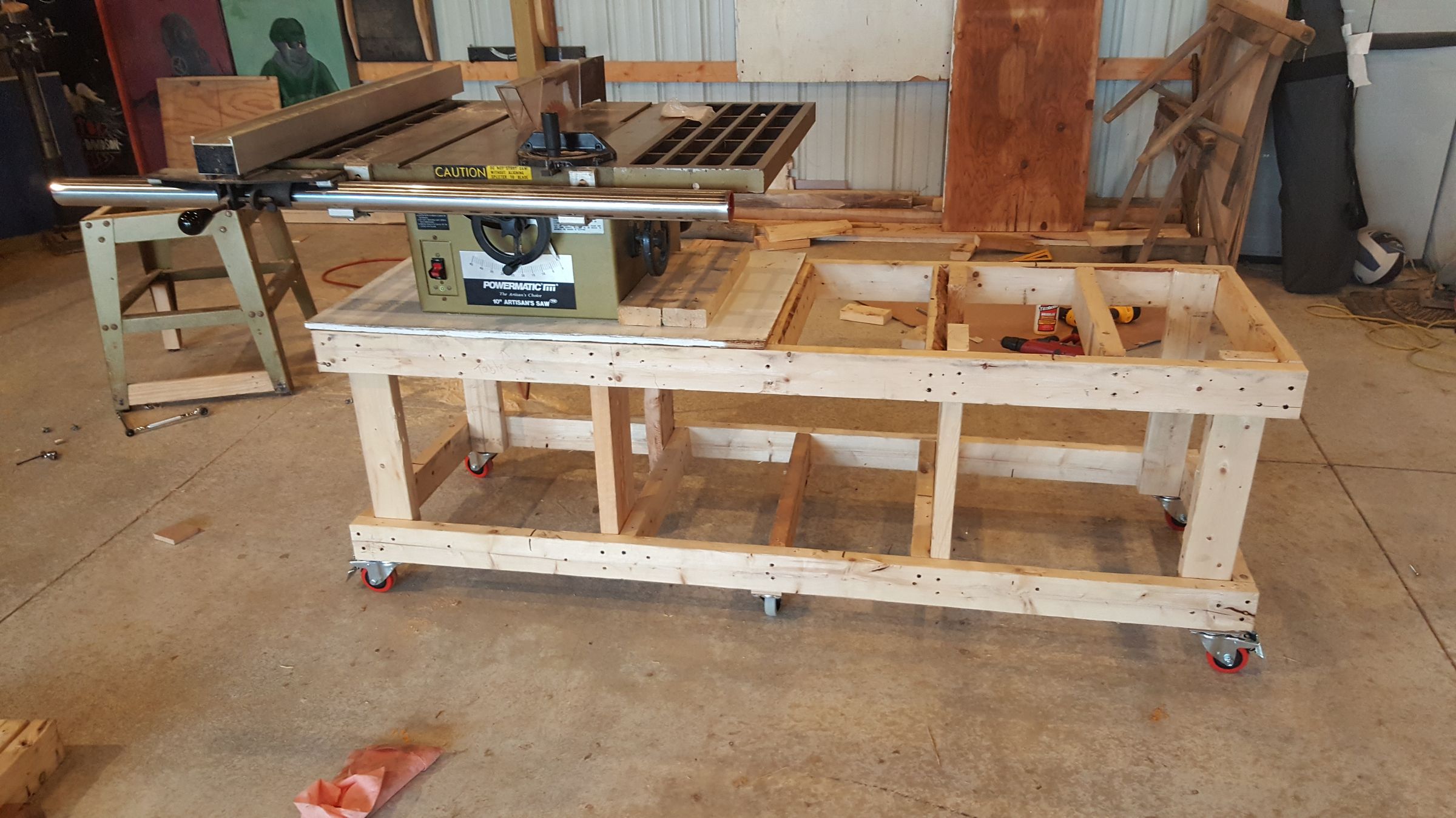 Mobile Table Saw Bench : 7 Steps (with Pictures) - Instructables