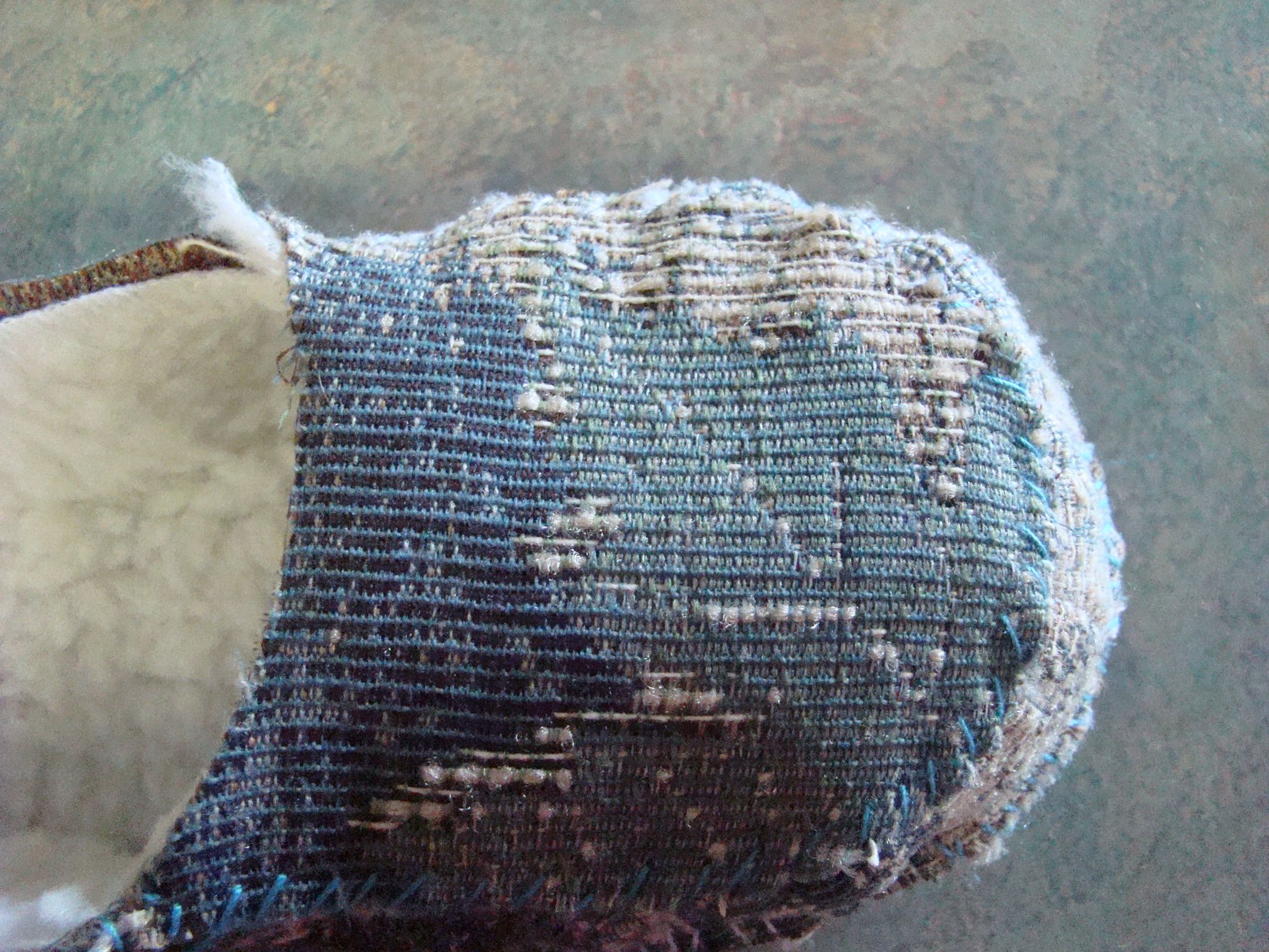 DIY Slippers : 16 Steps (with Pictures) - Instructables