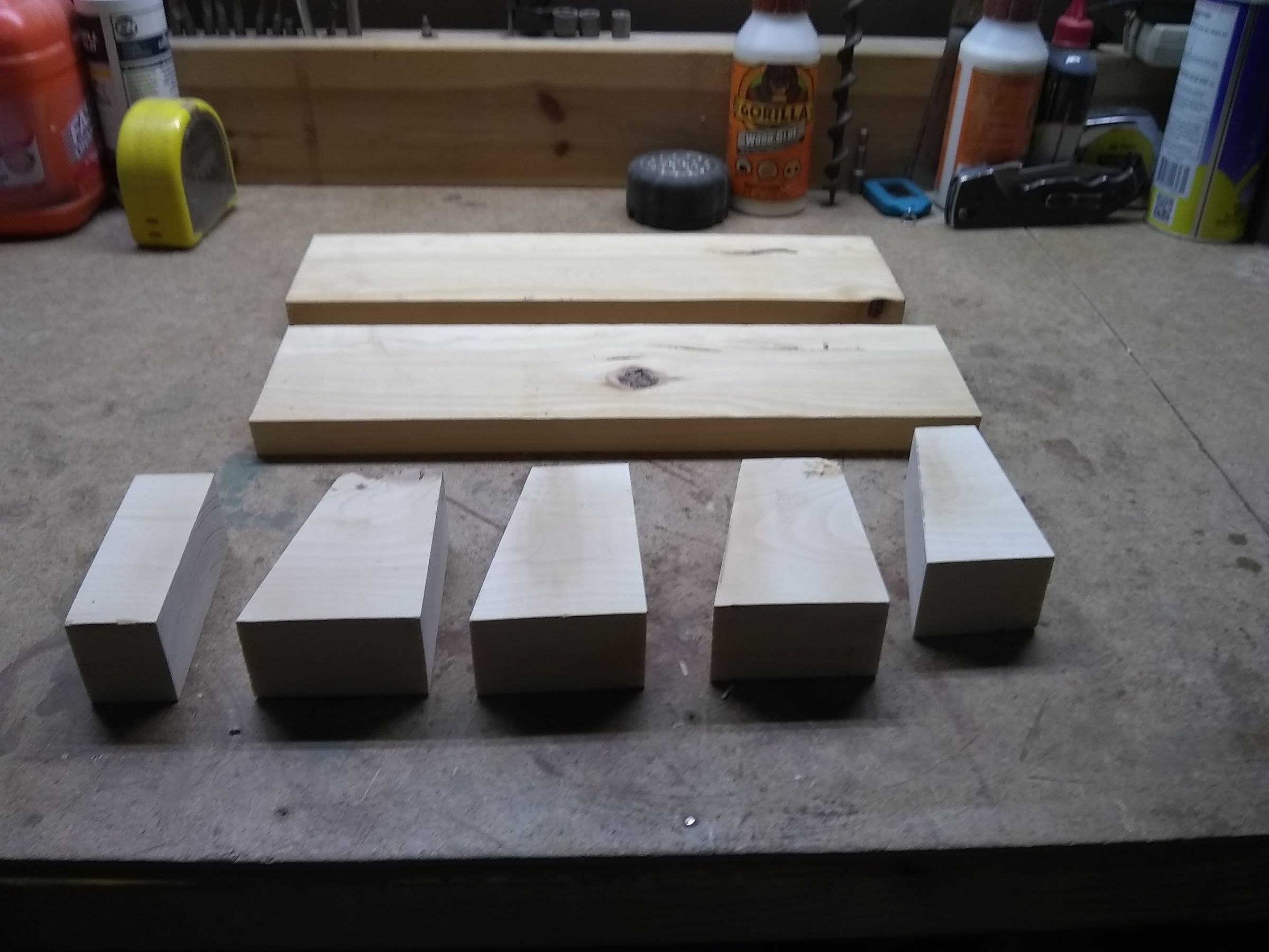 Easy Saw Rack From Scrap! : 6 Steps (with Pictures) - Instructables
