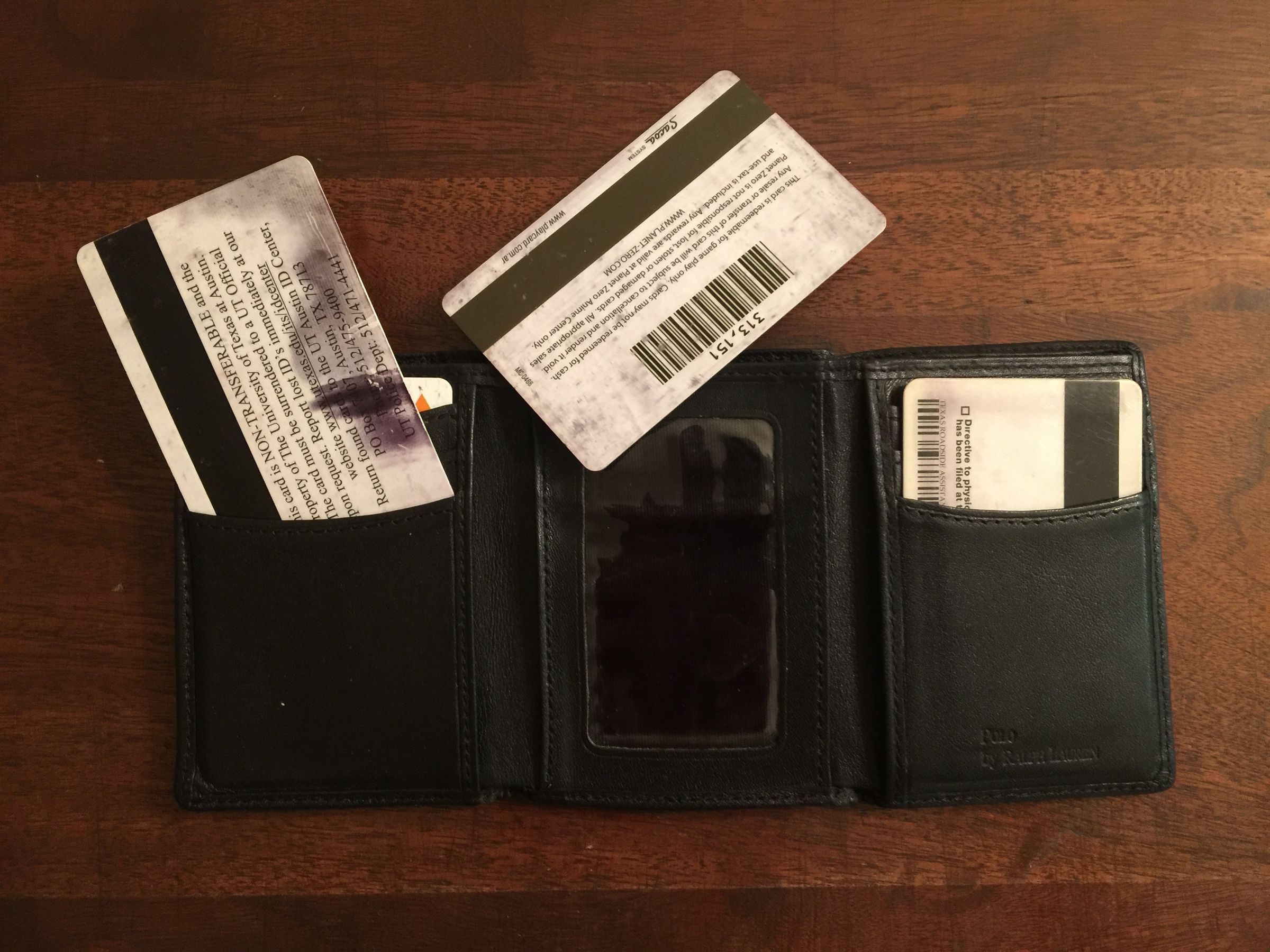 Green Wallet Card Protectors : 6 Steps (with Pictures) - Instructables