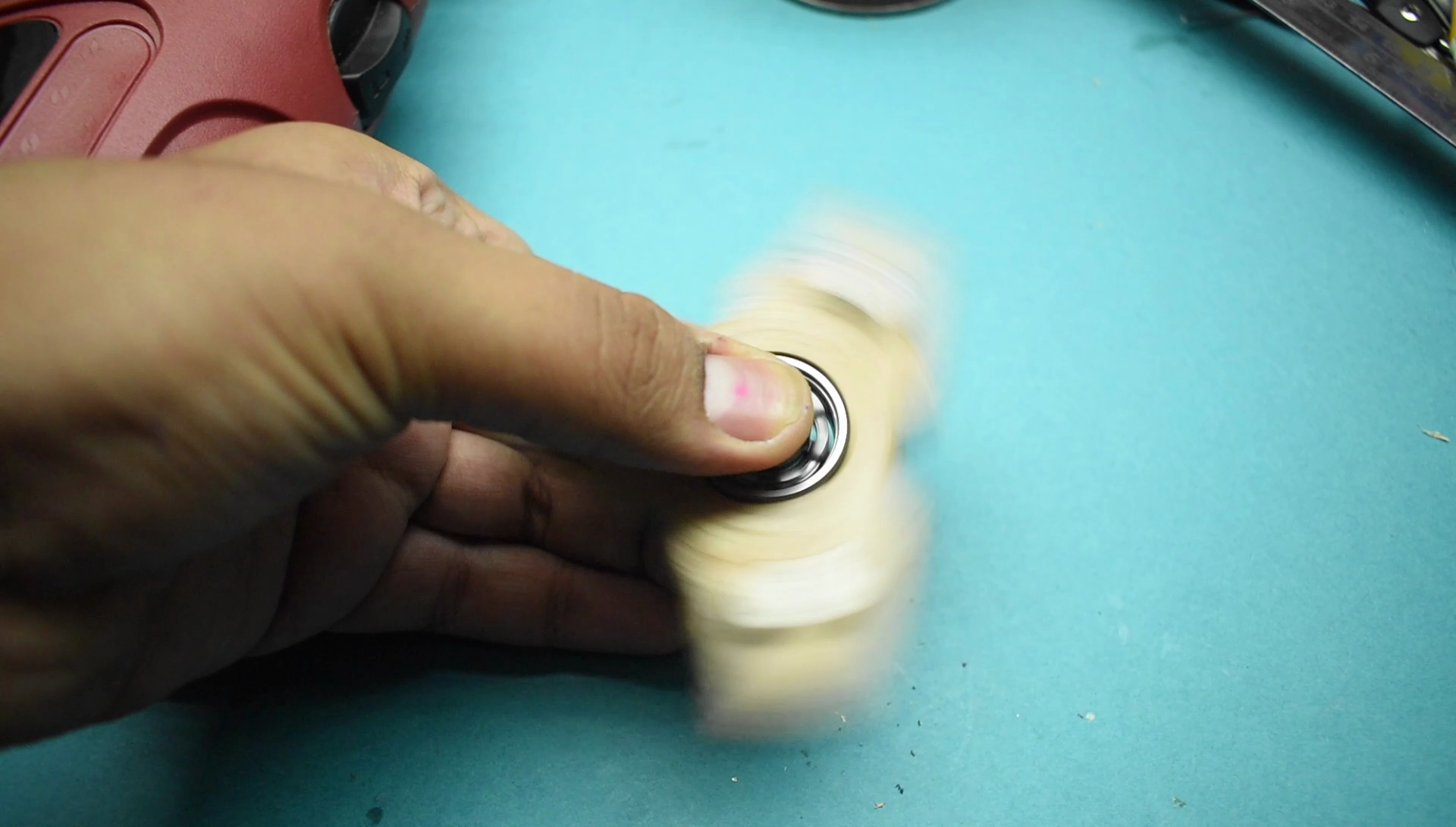 Homemade Fidget Spinner : 6 Steps (with Pictures) - Instructables