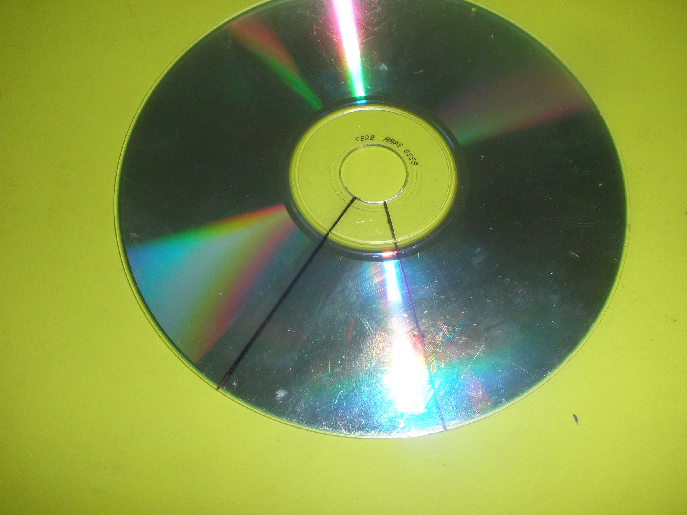 DIY Spectroscope Under 1€ : 10 Steps - Instructables