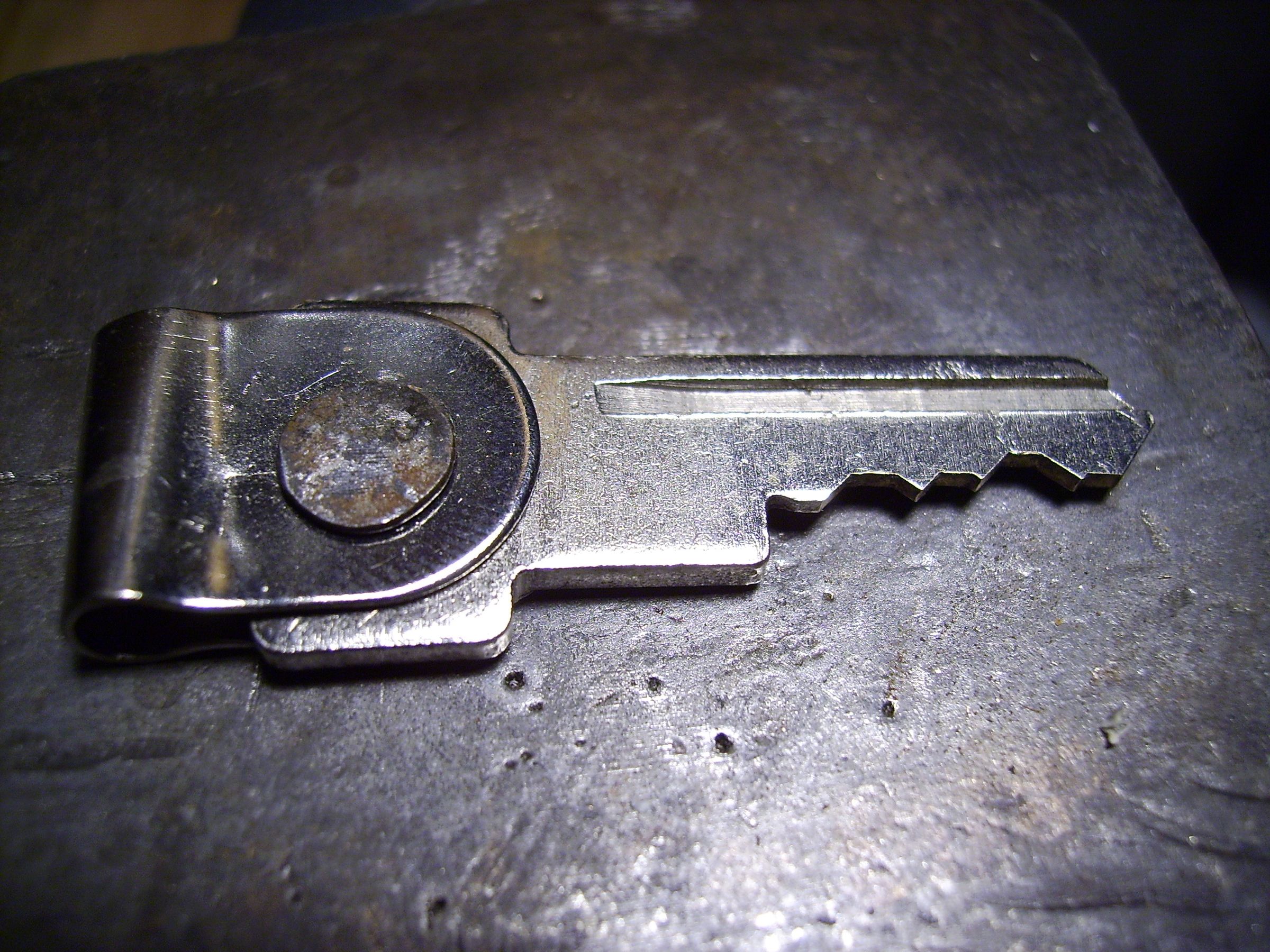 Repair a Broken Key Handle. : 6 Steps - Instructables