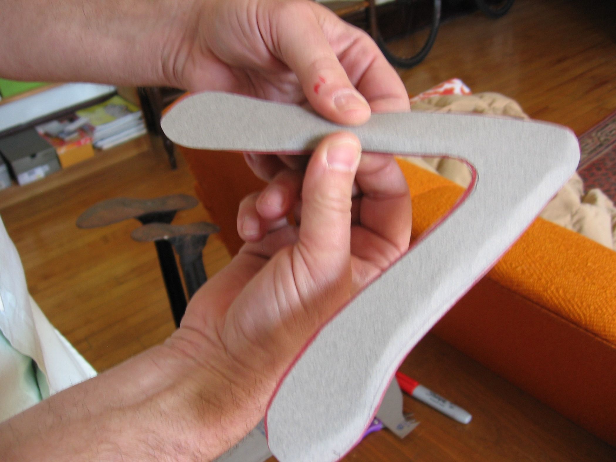 Indoor Boomerang : 7 Steps - Instructables