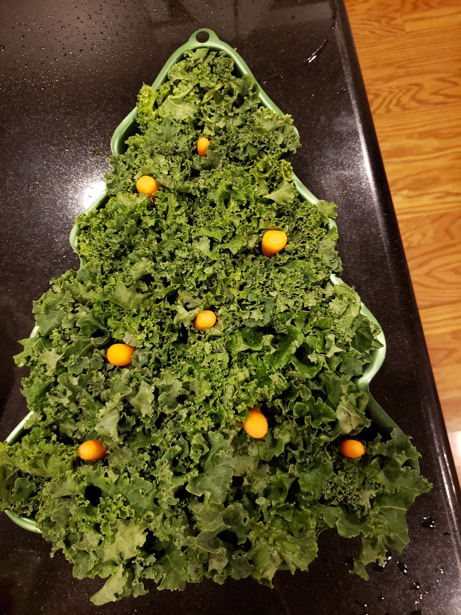 Christmas Tree Salad : 6 Steps - Instructables